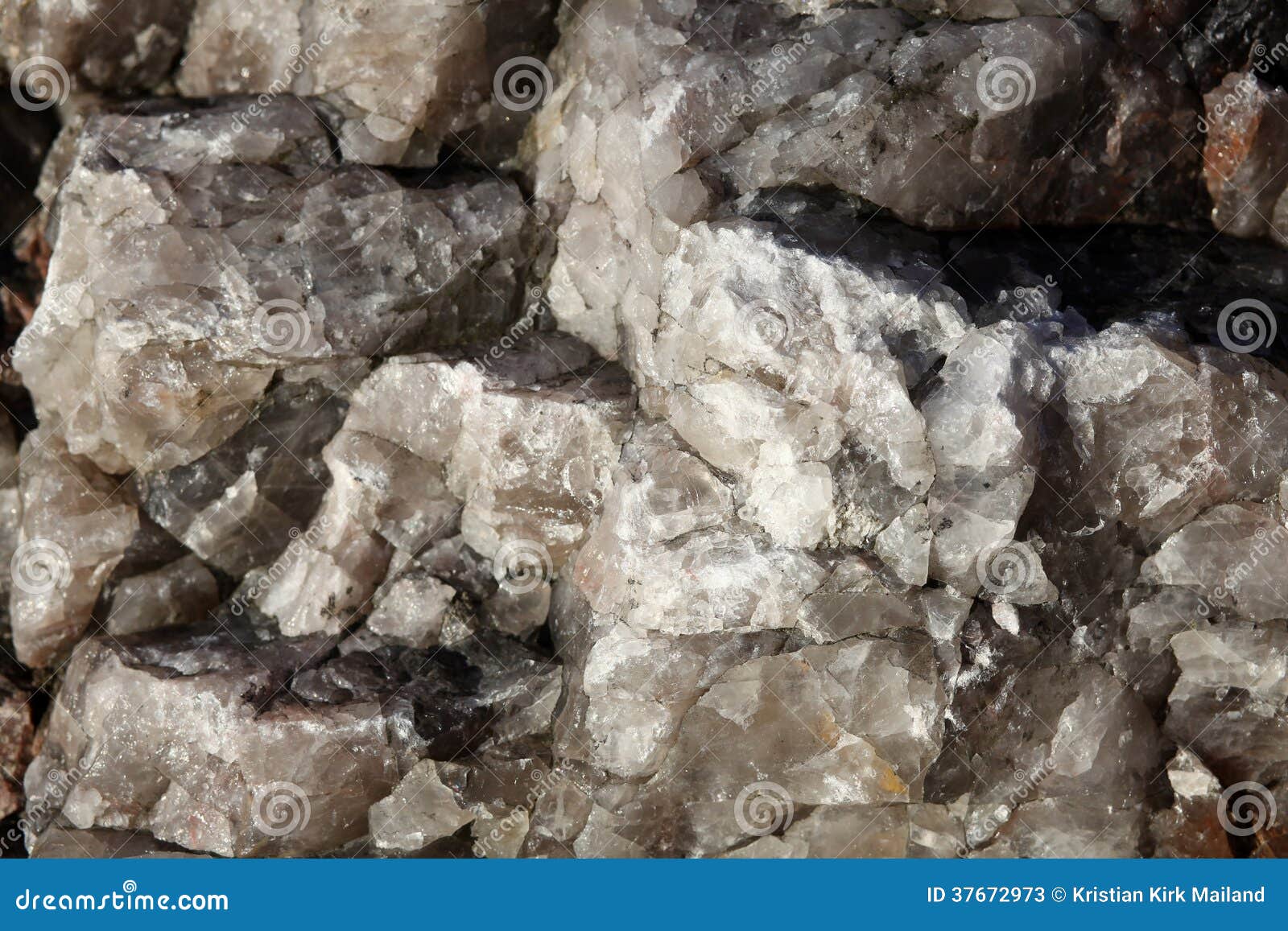 Quartz stone stock image. Image of shine, white, beam - 37672973