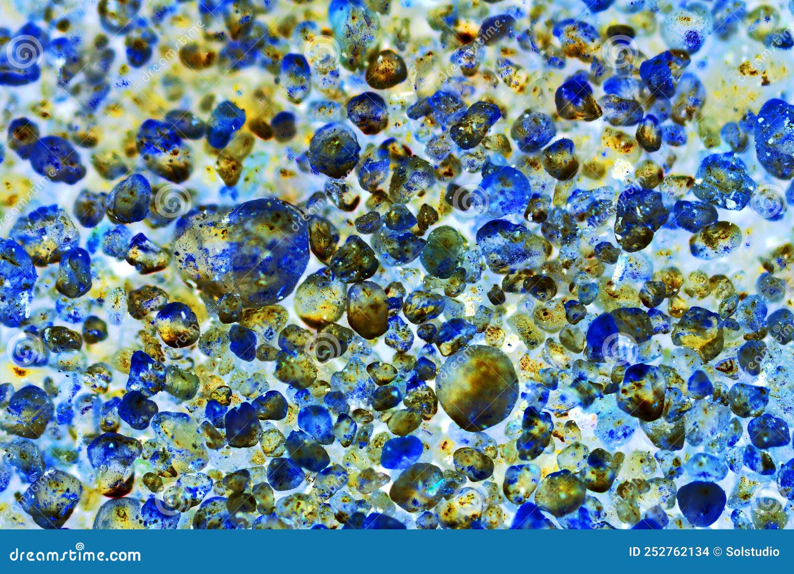 Quartz Under the Microscope Stock Photo - Image of sand, crystalisation ...