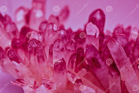 Quarz crystals stock photo. Image of glisten, elements - 20353900