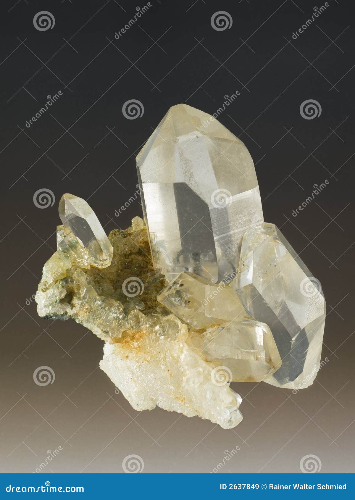 Quarzo 4 immagine stock. Immagine di mineralogia, pietra - 2637849