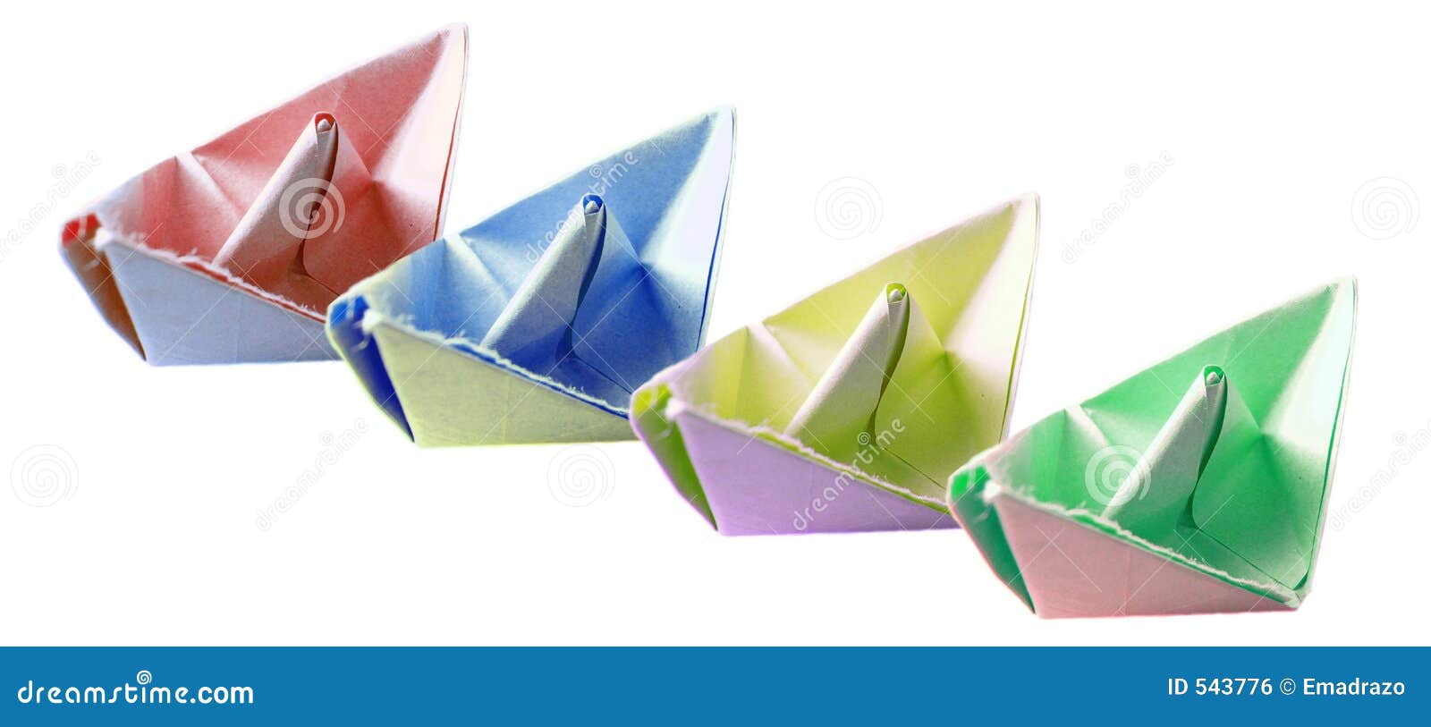 Quatro navios de papel foto de stock. Imagem de material - 543776