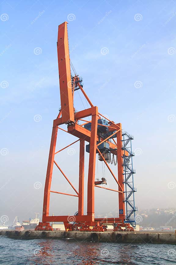 Quayside gantry crane stock image. Image of harbour, machinery - 22290317