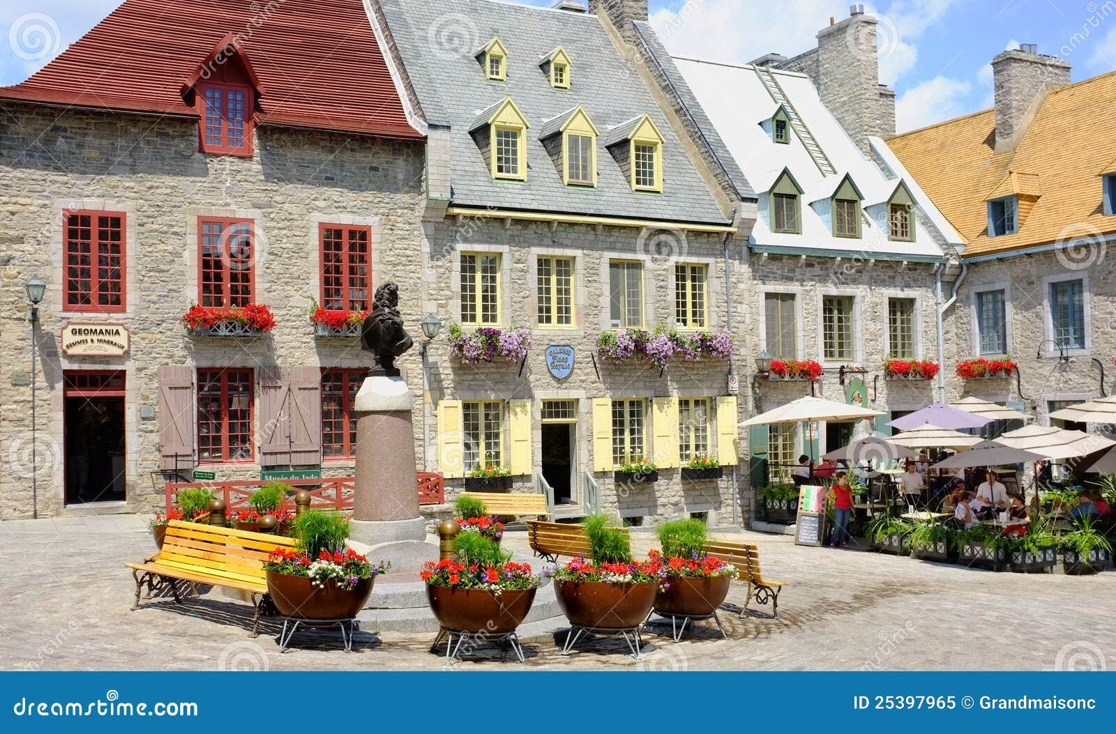 Quebec editorial image. Image of capital, canada, panoramic - 25397965