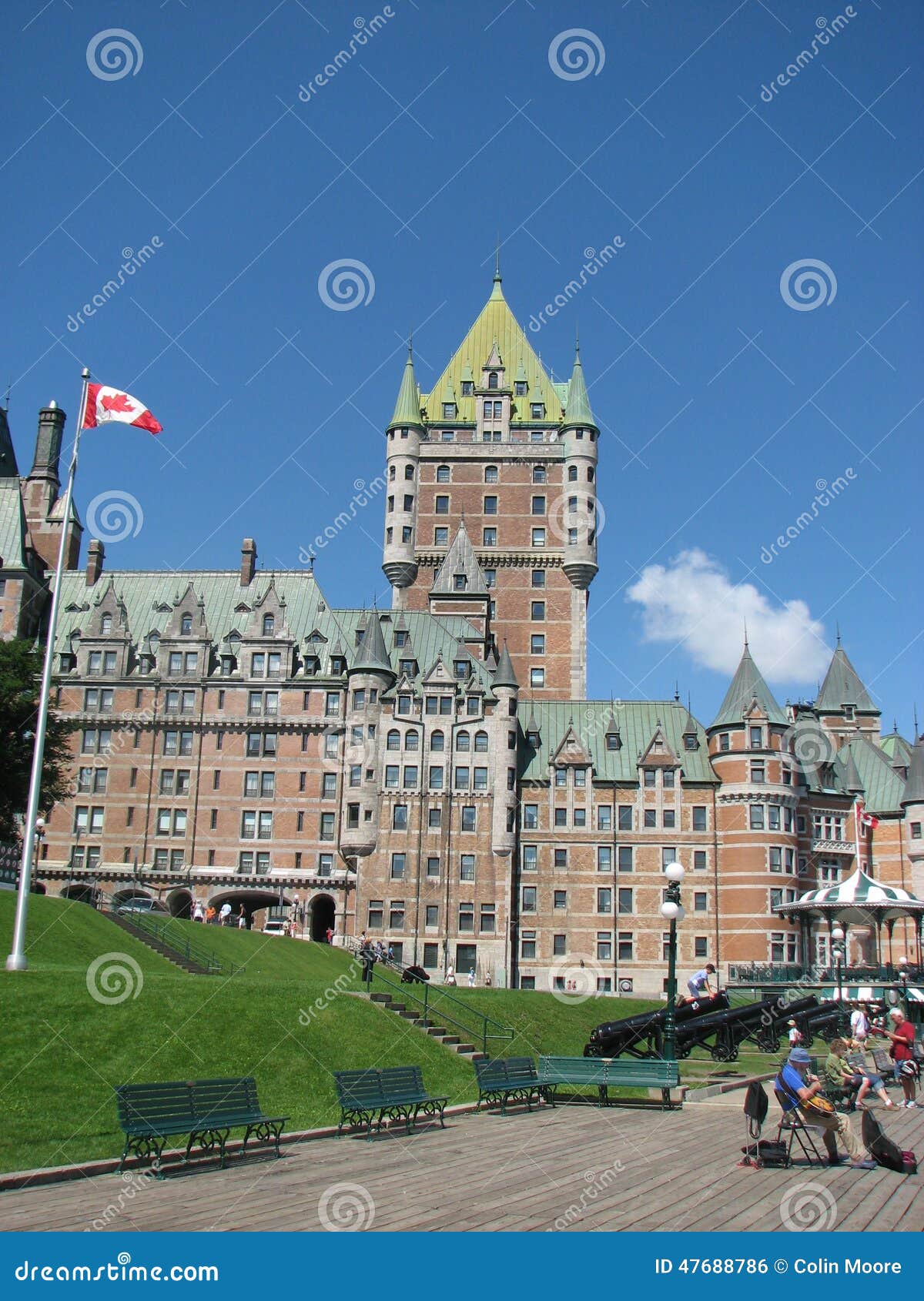 Quebec City editorial photo. Image of quebec, buildings - 47688786