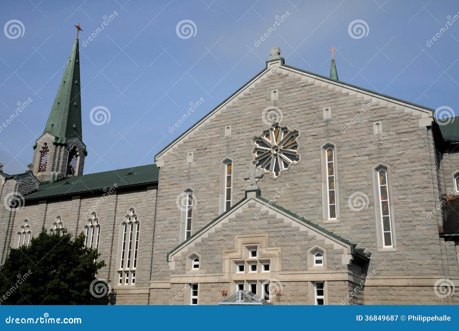 Quebec, De Kerk Van Heilige Thomasl Van Montmagny Stock Afbeelding ...