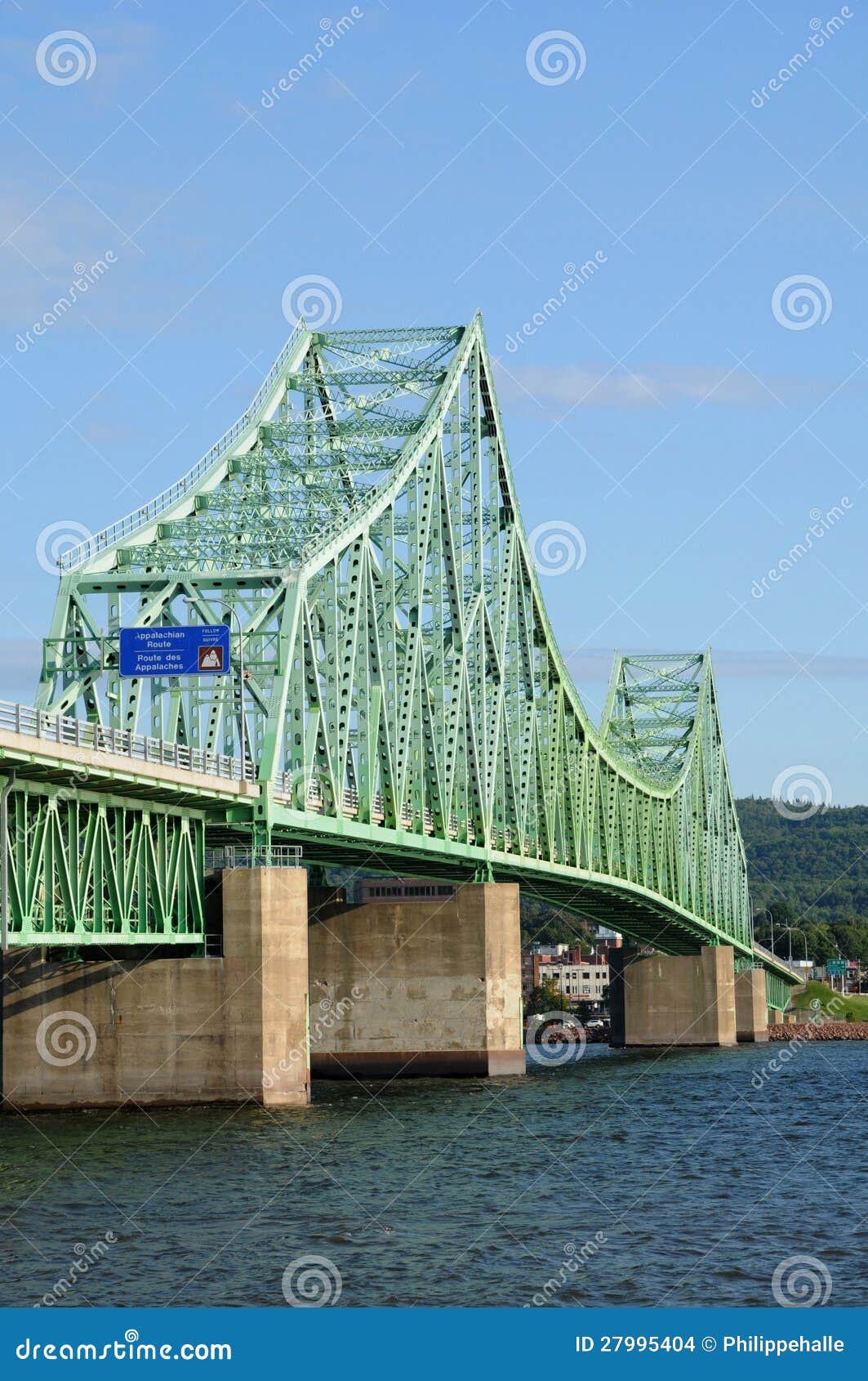 Quebec, El Puente De Campbellton Foto de archivo - Imagen de punta ...