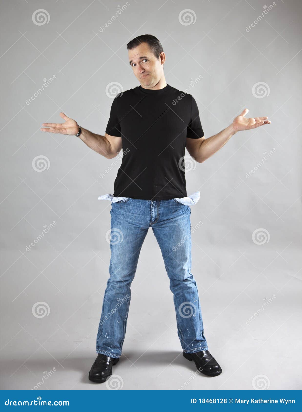 Quebrou o homem foto de stock. Imagem de pobreza, envelhecido - 18468128