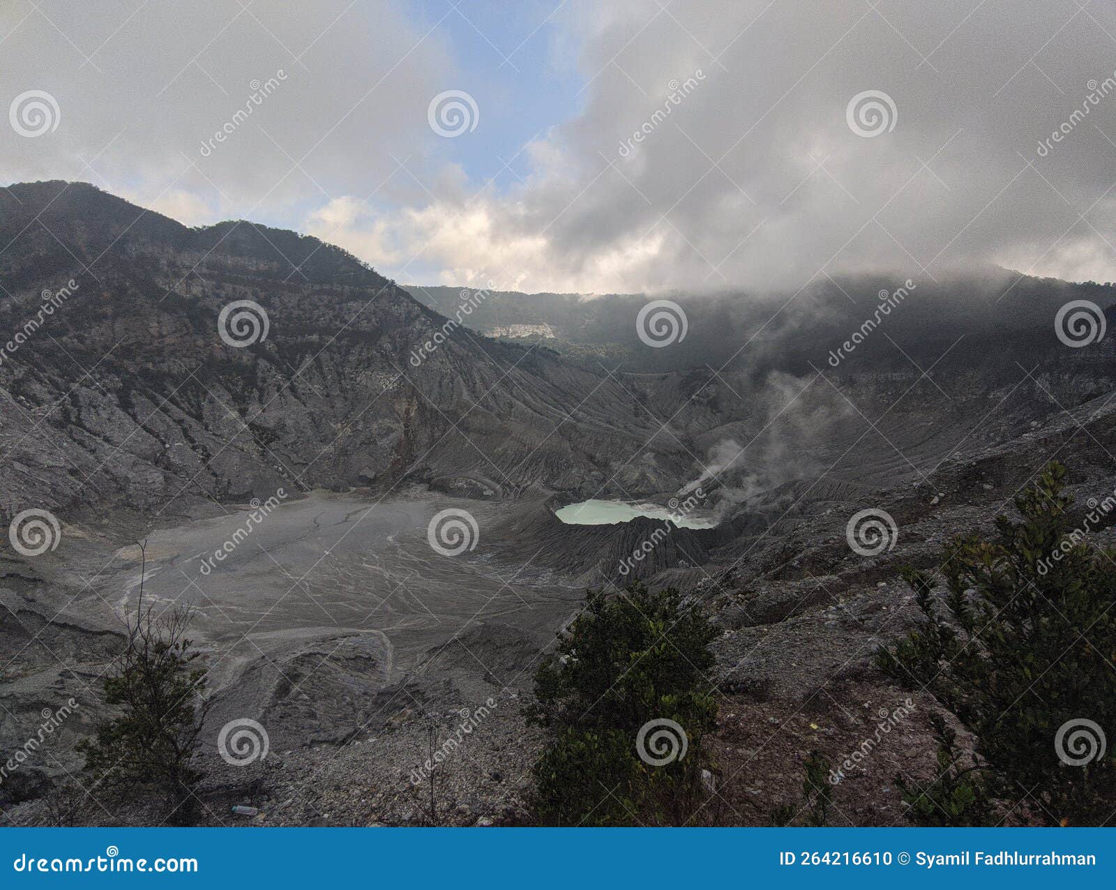 Queen Crater Mount Tangkuban Parahu Stock Photo - Image of queen ...