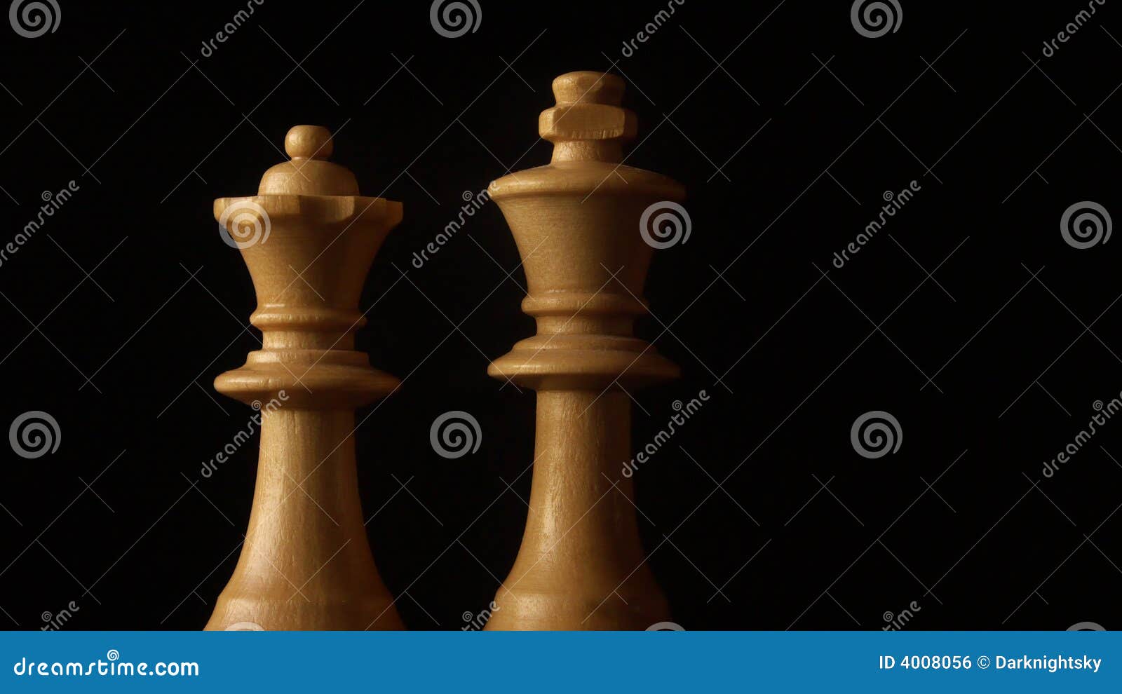 Checkmate White King Lying Front White Queen Stock Photos - Free ...