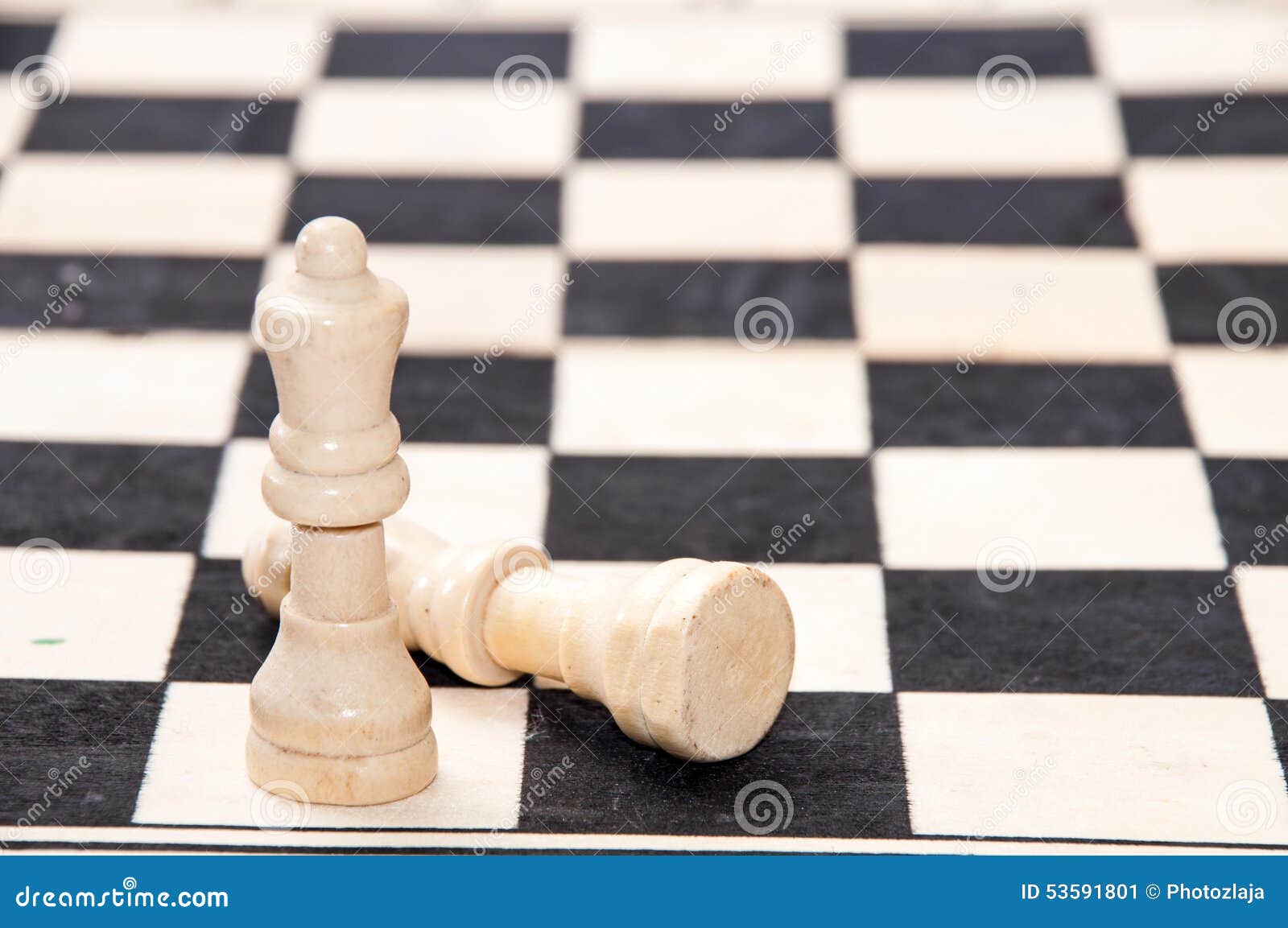 Queen and Lying King on the Chess Table Stock Image - Image of fight ...