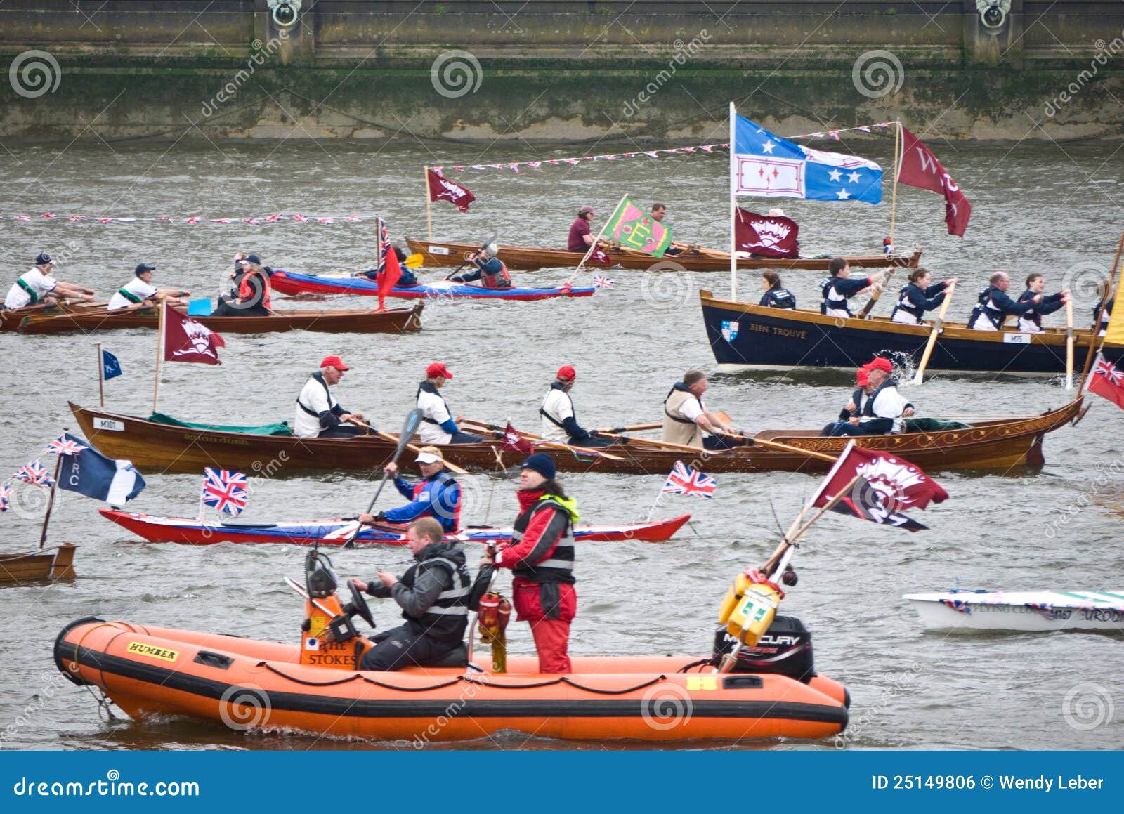 The Queen S Diamond Jubilee Pageant Editorial Photo - Image of pageant ...