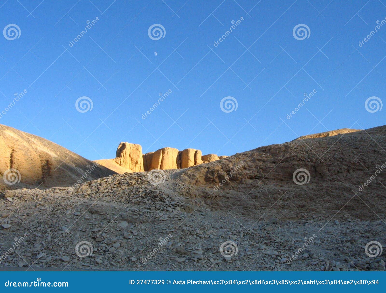 Queen valley stock image. Image of landmark, civilization - 27477329
