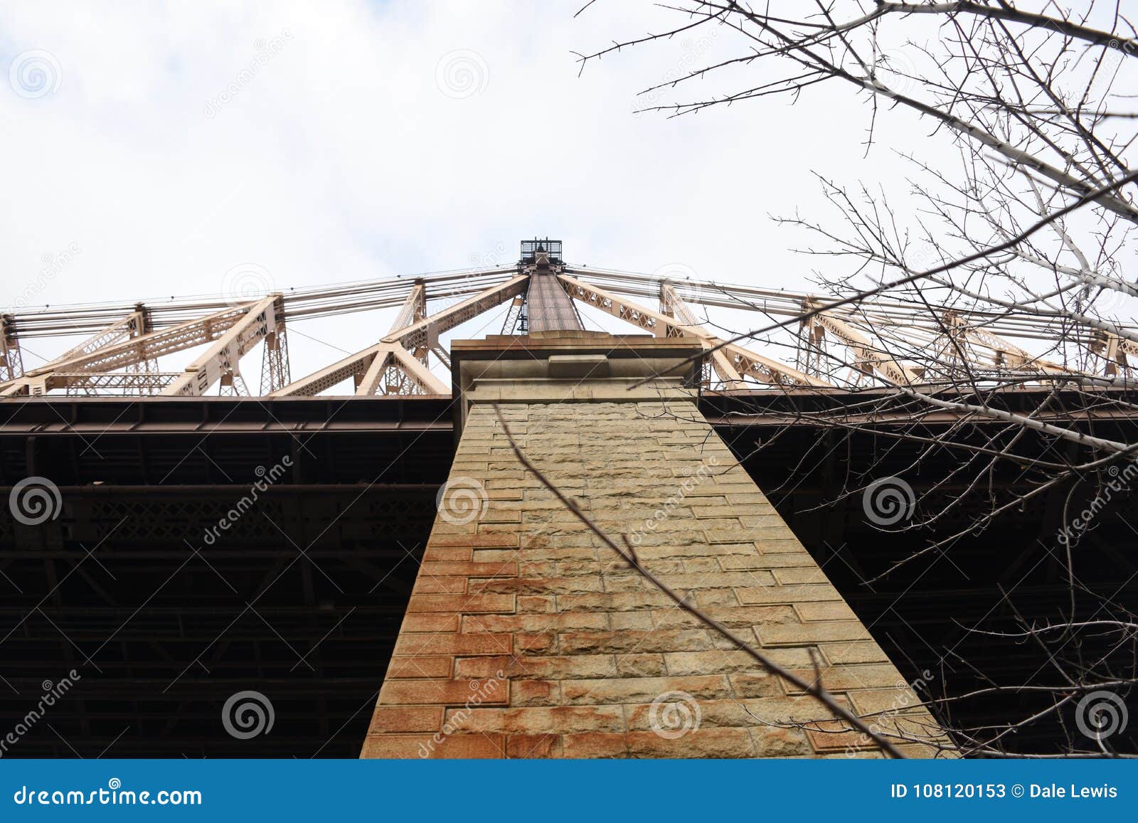 Queens Borough Pythagorean Theorem Stock Image - Image of zero ...