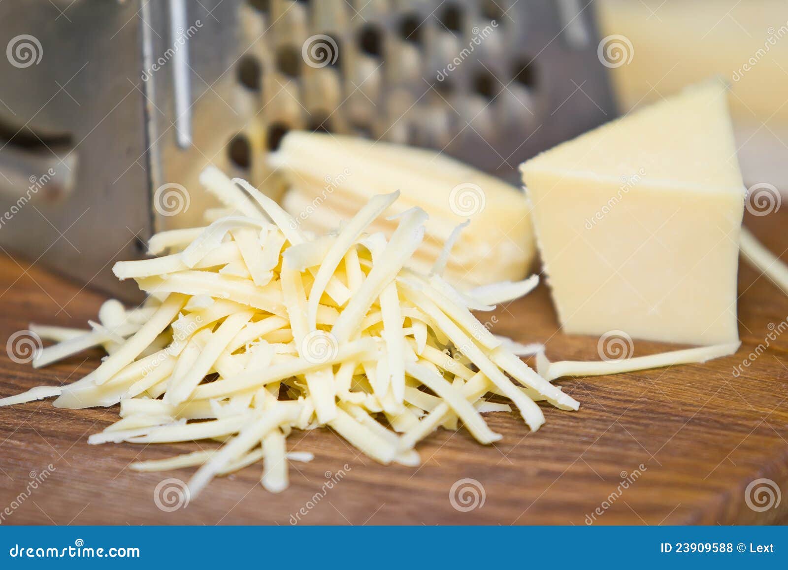 Queso rallado foto de archivo. Imagen de amarillo, nutritivo - 23909588