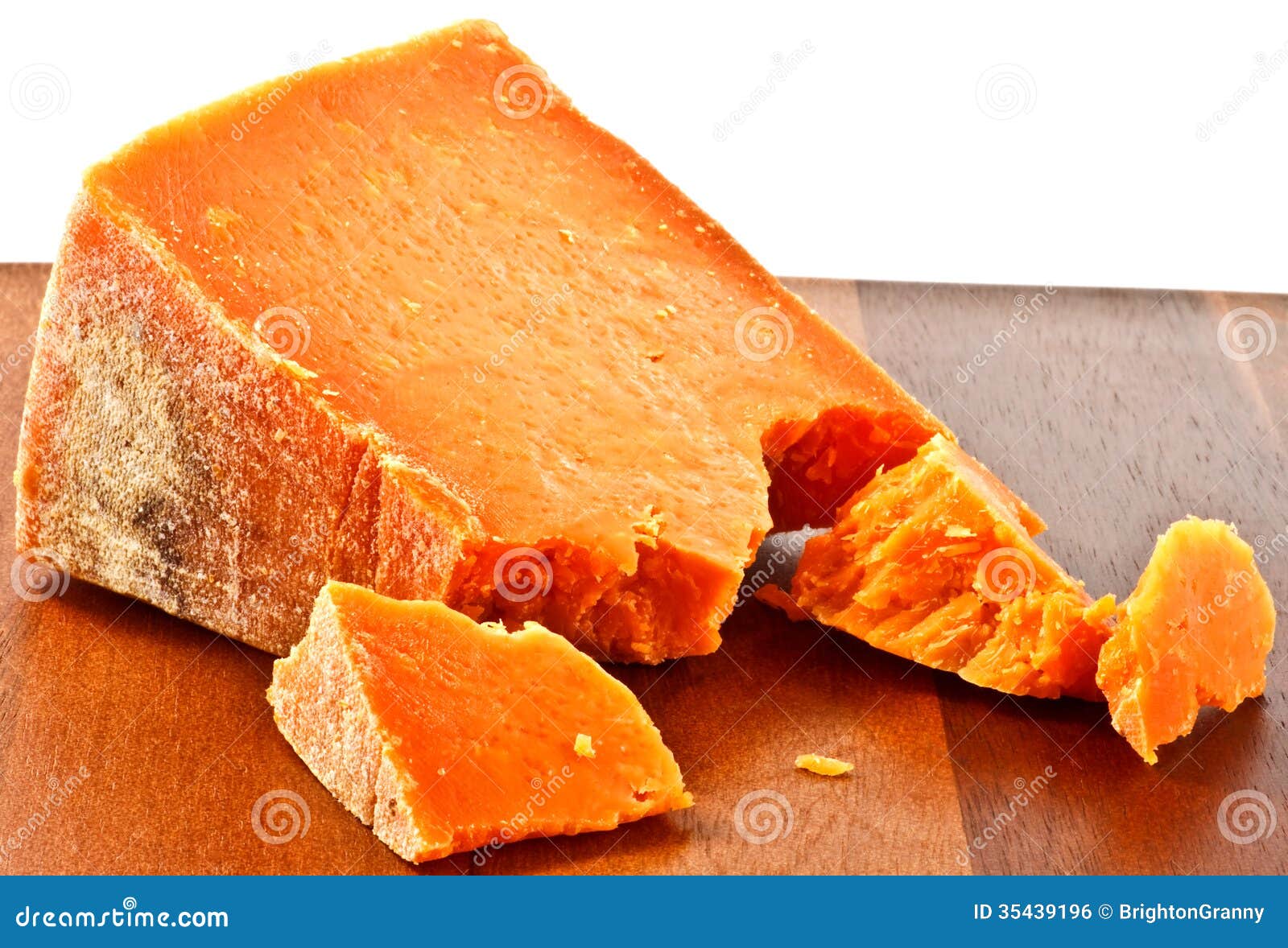 Queso rojo foto de archivo. Imagen de tradicional, artesano - 35439196