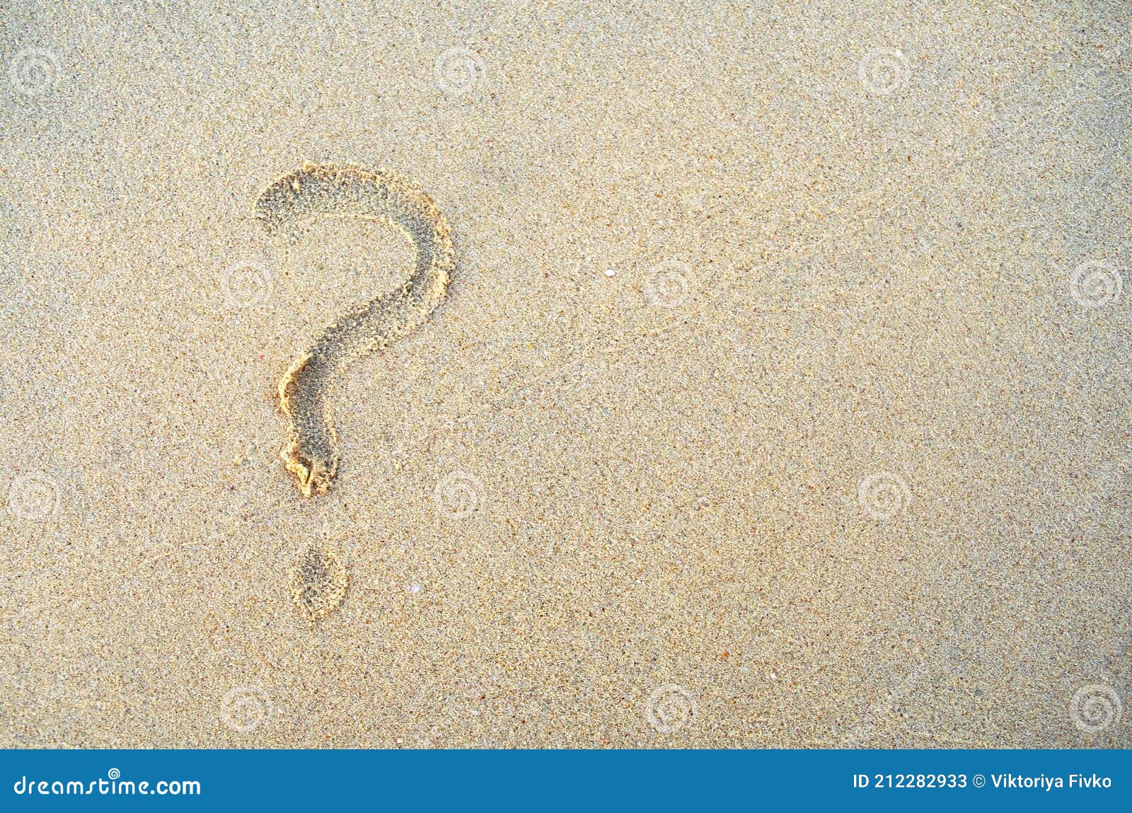 Question Mark on Beach Sand with Copy Space Stock Image - Image of ...
