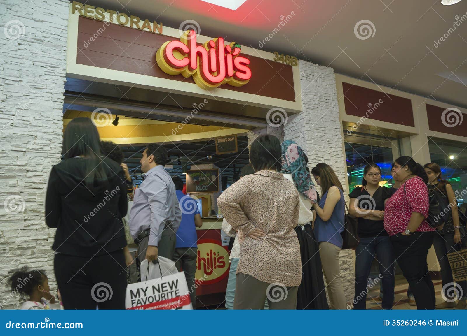 Queue to be seated editorial photo. Image of seat, dining - 35260246