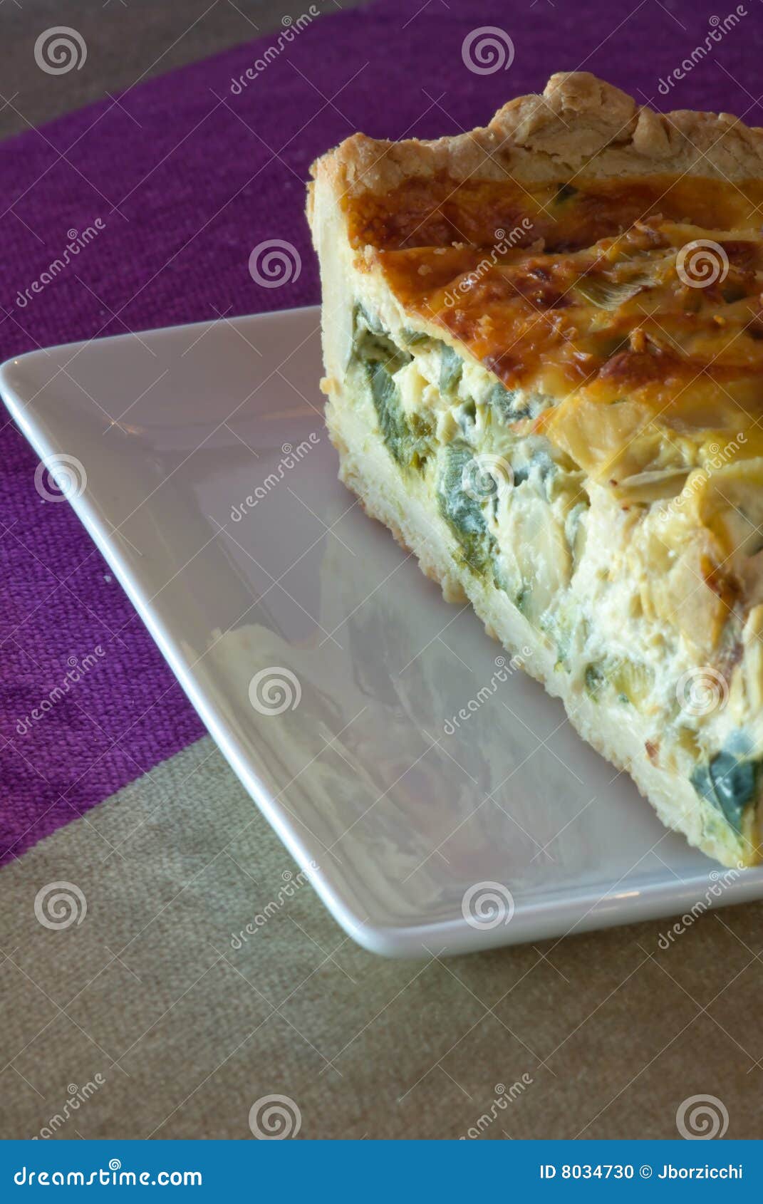 Quiche foto de stock. Imagem de grande, crosta, pastelaria - 8034730
