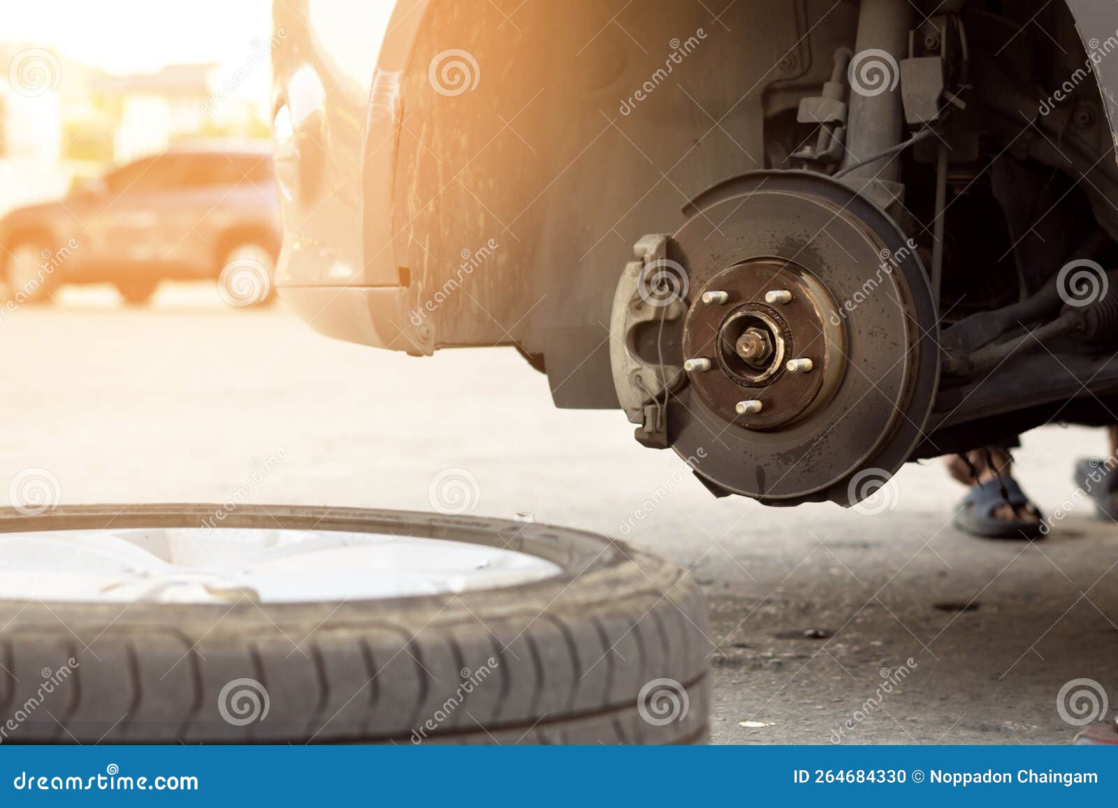 Quick Service Changing the Car Wheels. Stock Photo - Image of accident ...