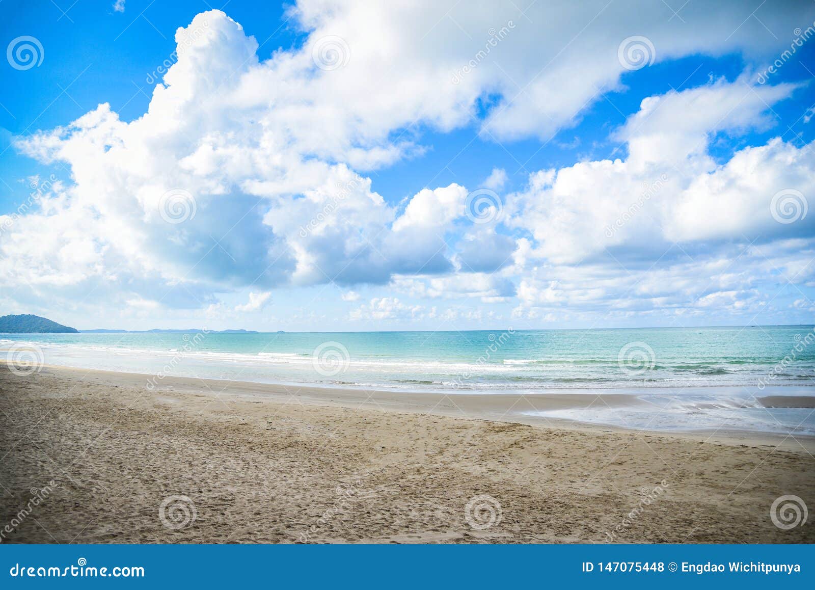 Quiet Beach Sea Tropical Ocean on Summer Blue Sky and Background Stock ...