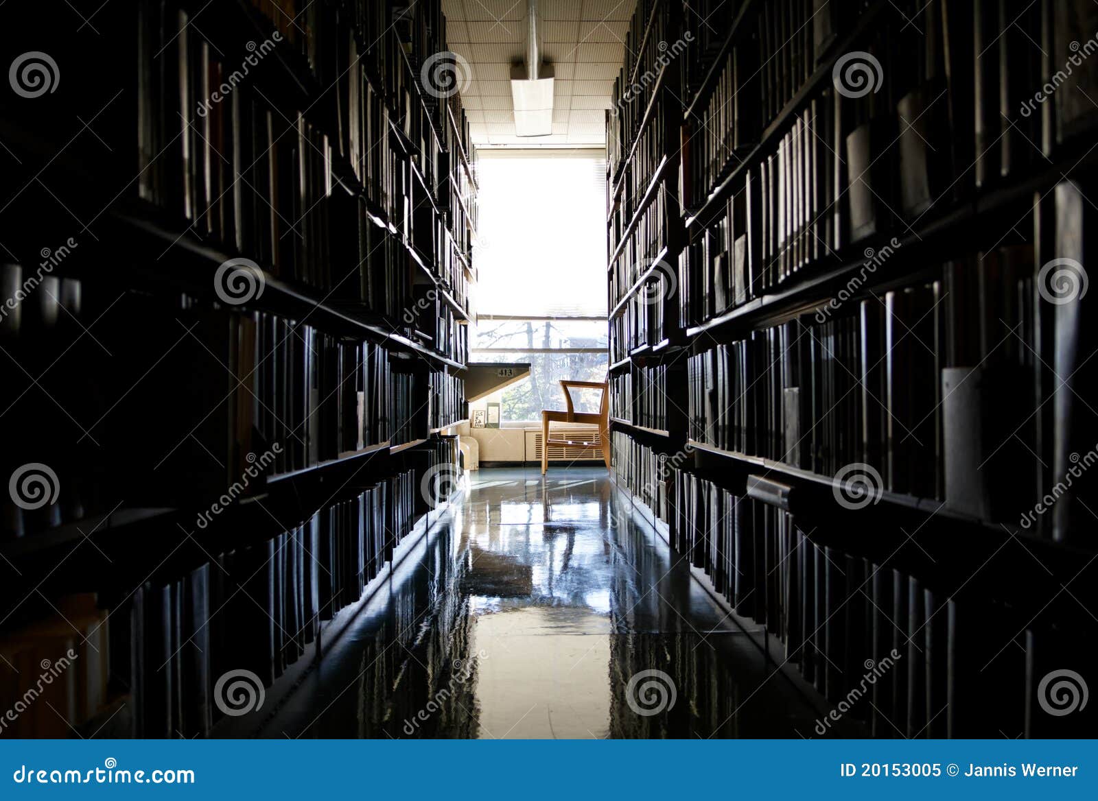A Quiet Place To Work at a Library Stock Image - Image of books, campus ...