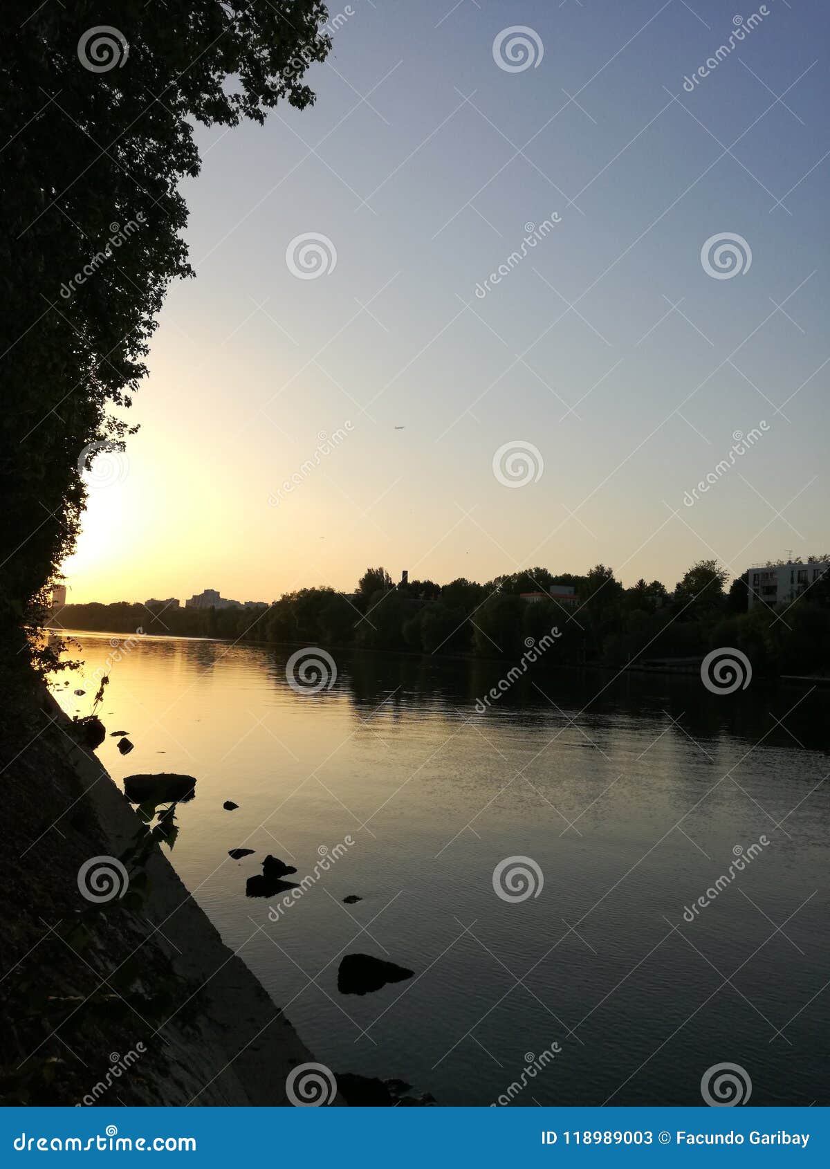Quiet sunset stock image. Image of paris, virgen, sena - 118989003