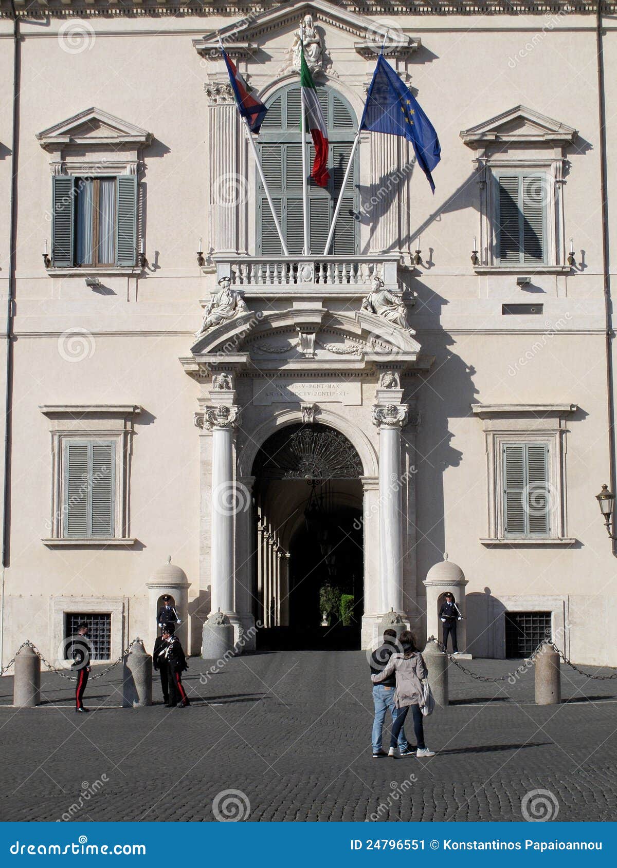 The Quirinal Palace in Rome Editorial Photo - Image of scene, rome ...
