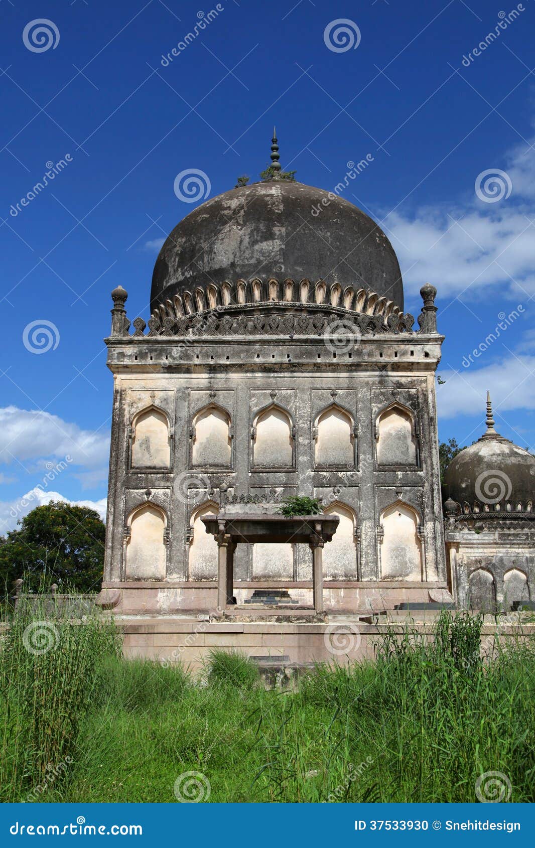 Quli Qutbshahi tombs stock photo. Image of qutub, islamic - 37533930
