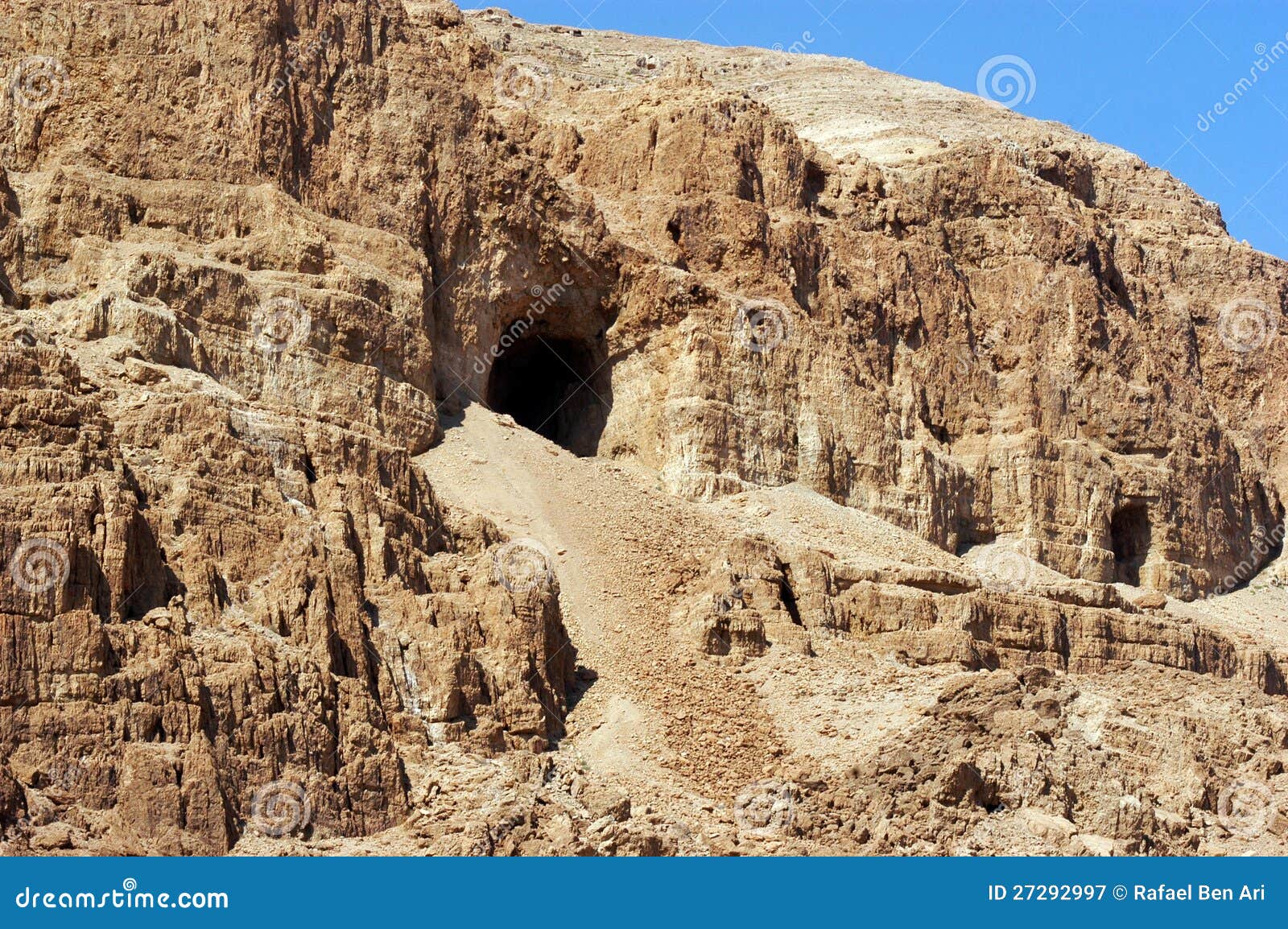 Qumran Caves stock image. Image of archaeology, east - 27292997