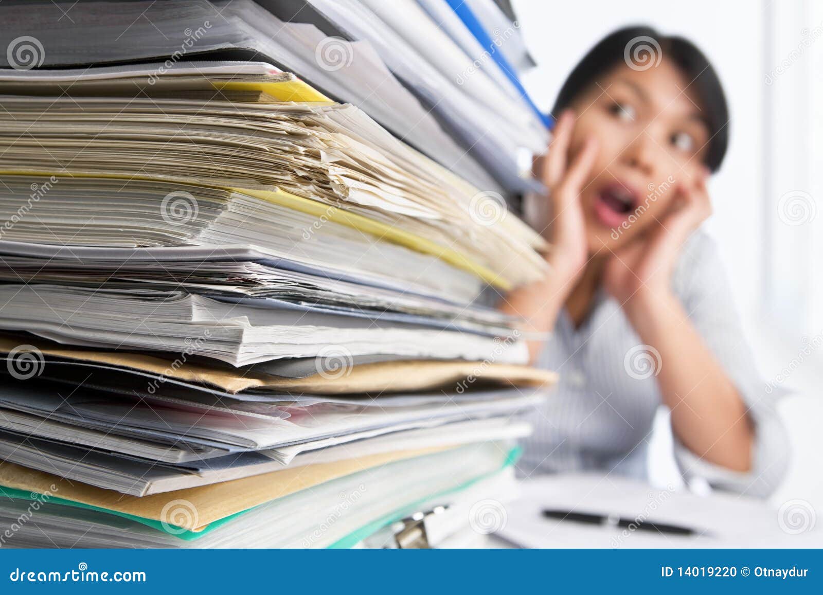 Quota di lavoro pesante fotografia stock. Immagine di sorprendo - 14019220