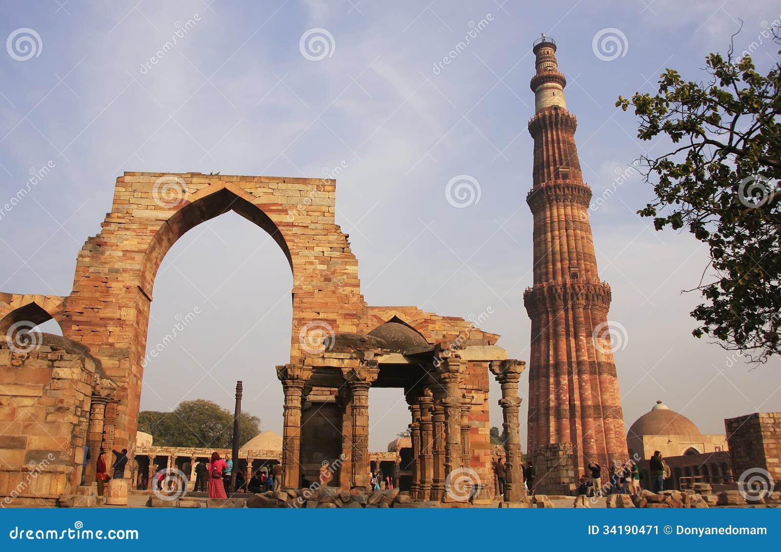 Qutub Minar complex, Delhi stock image. Image of qutub - 34190471