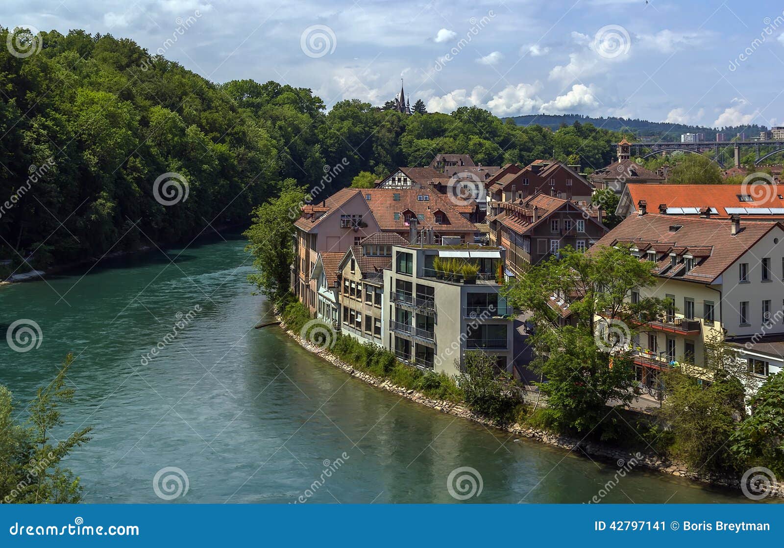 Río de Aare, Berna imagen de archivo. Imagen de cityscape - 42797141