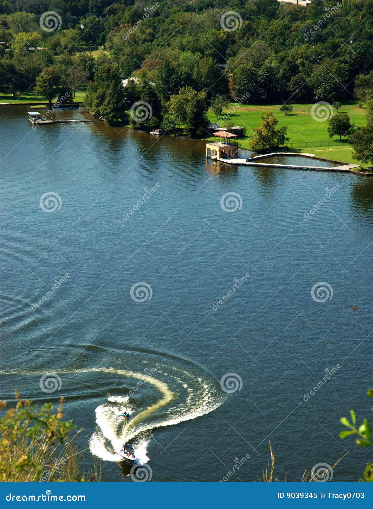 Río en Austin, Tejas imagen de archivo. Imagen de azul - 9039345
