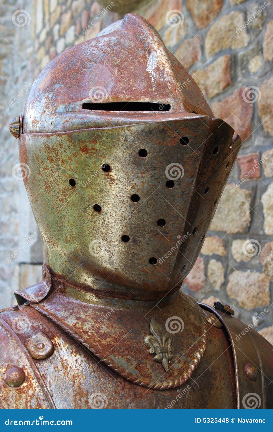 Rüstung stockfoto. Bild von schützend, rüstung, metallisch - 5325448