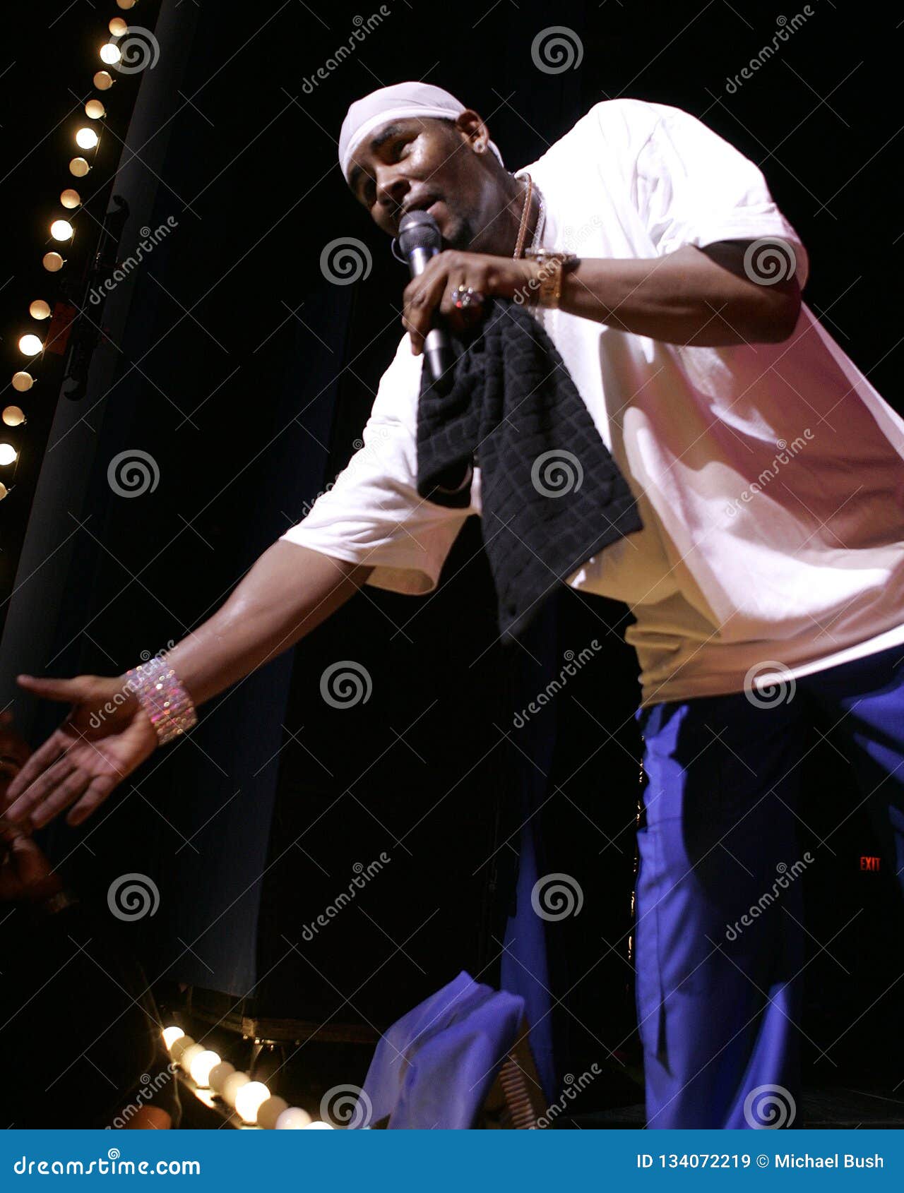 R Kelly Performs En Concierto Imagen de archivo editorial - Imagen de ...