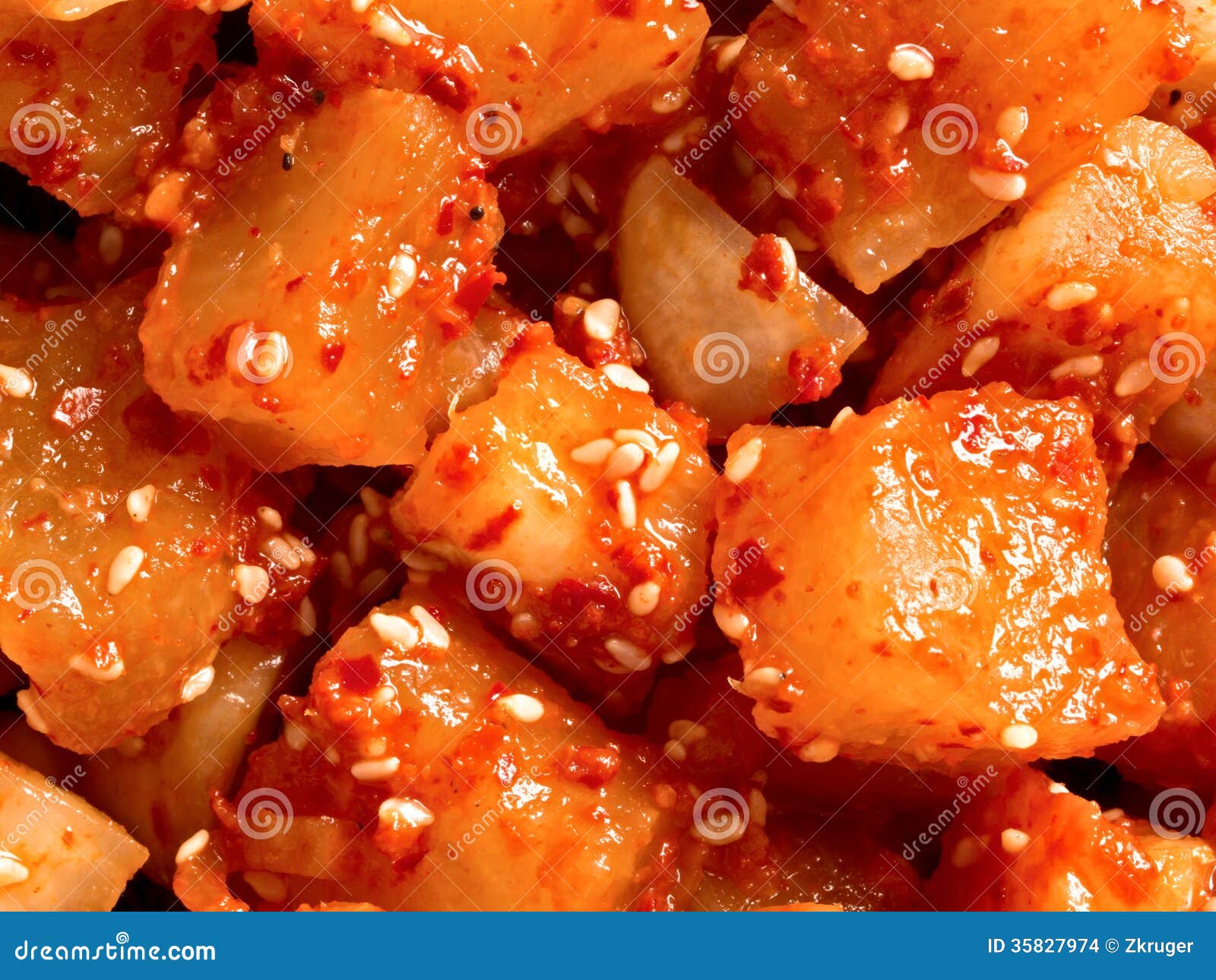 Rabanete Conservado Coreano Foto de Stock - Imagem de picante, vegetal ...