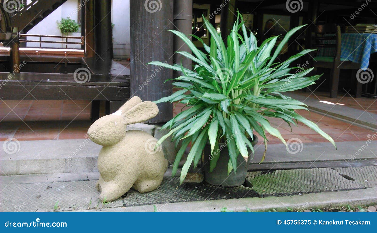 Rabbit Sculpture and the Plant Pot Stock Image - Image of rabbit, plant ...