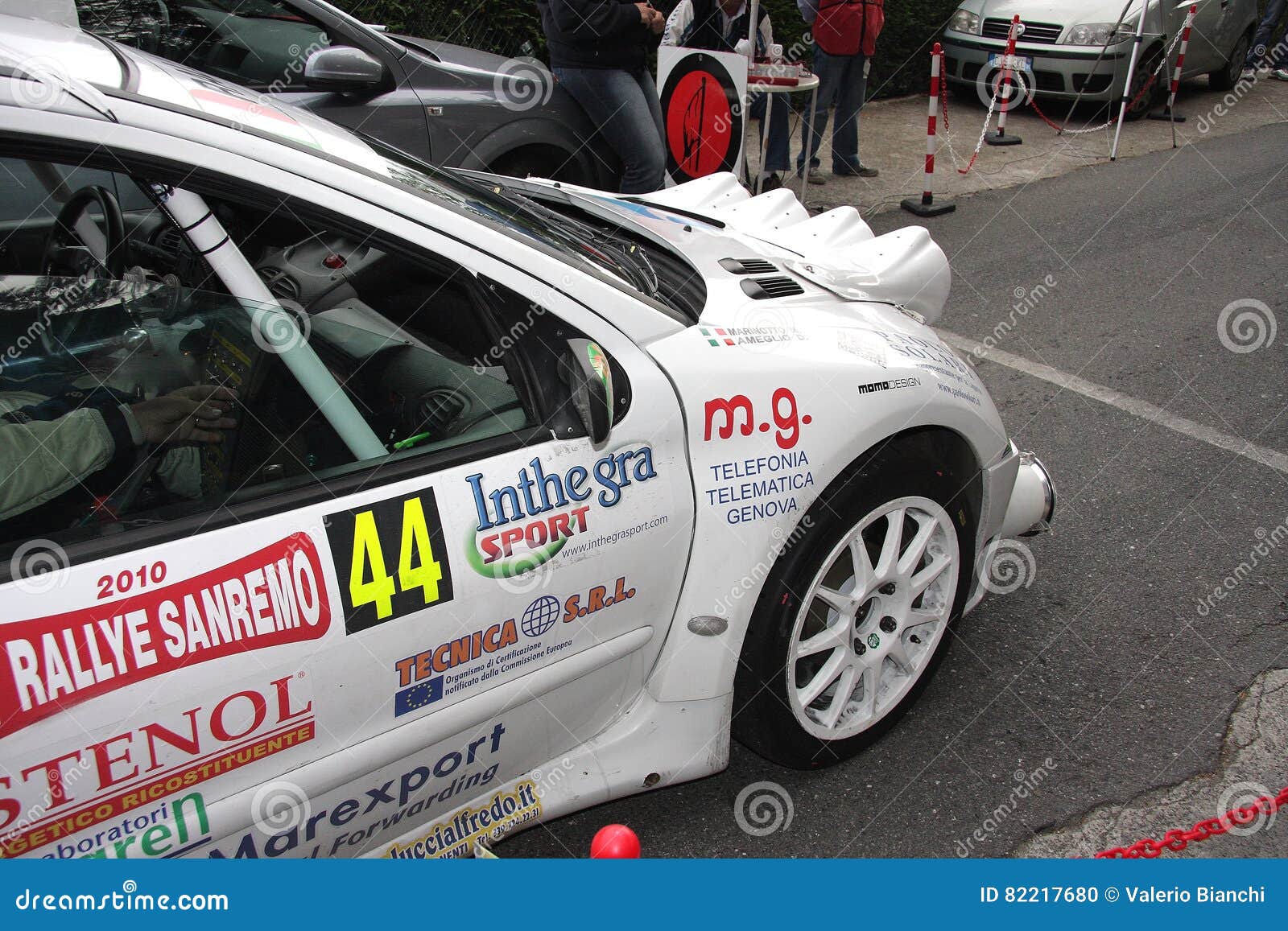 Race car at the start editorial image. Image of driver - 82217680