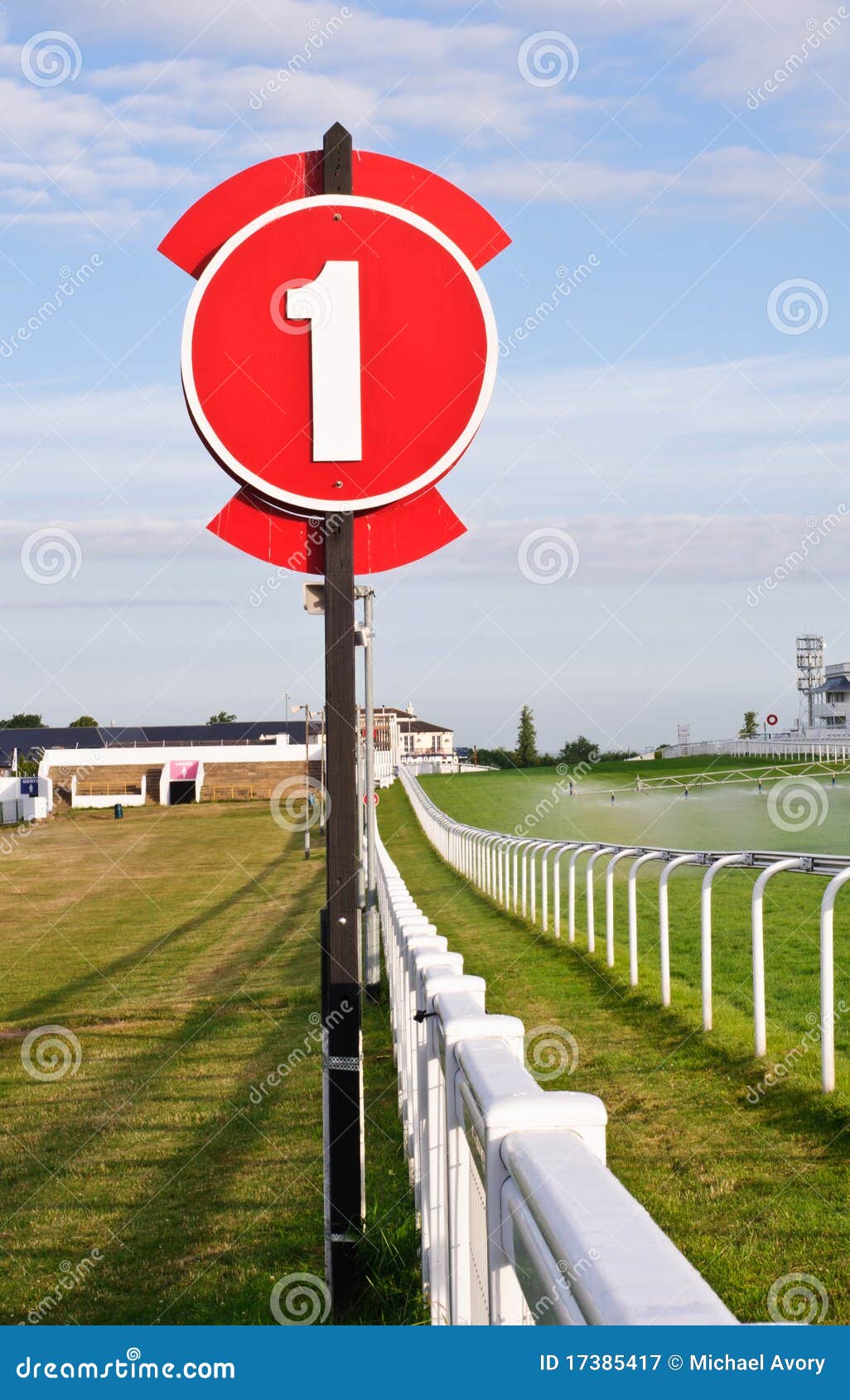 Racecourse in Early Morning Stock Image - Image of racecourse, wager ...