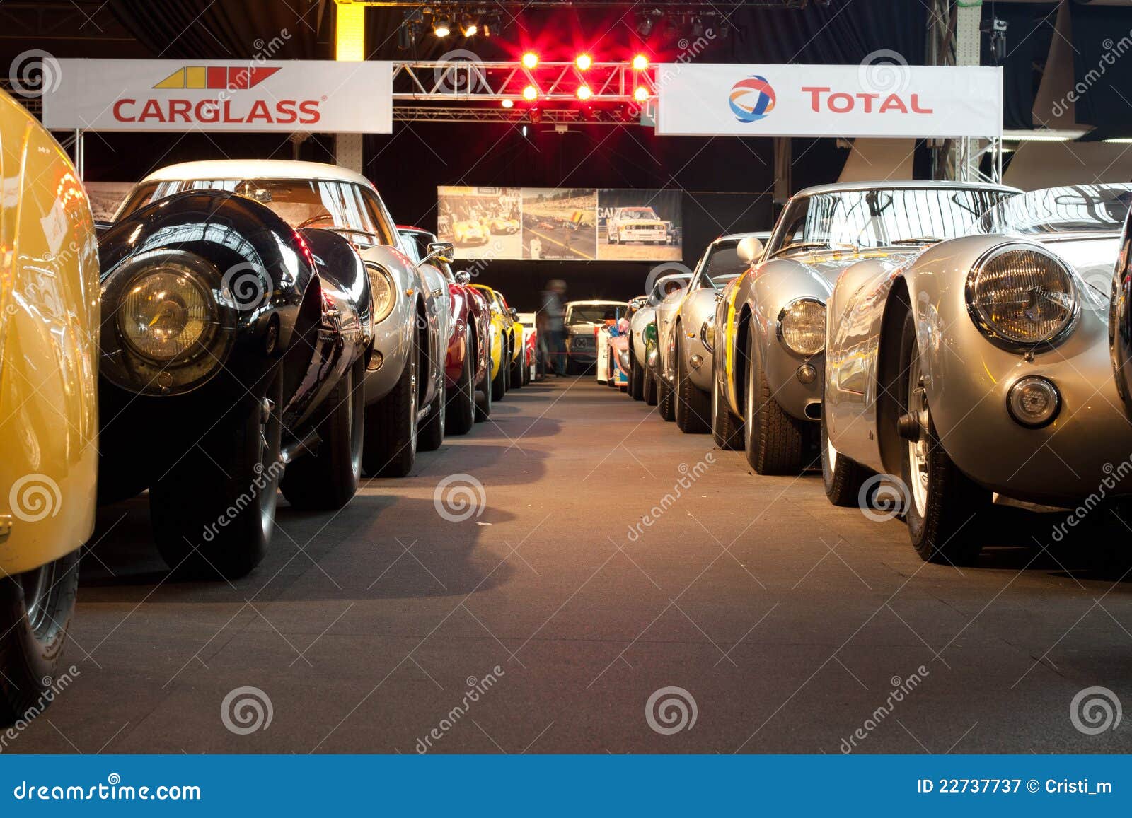 Racing cars on display editorial photography. Image of bruxelles - 22737737