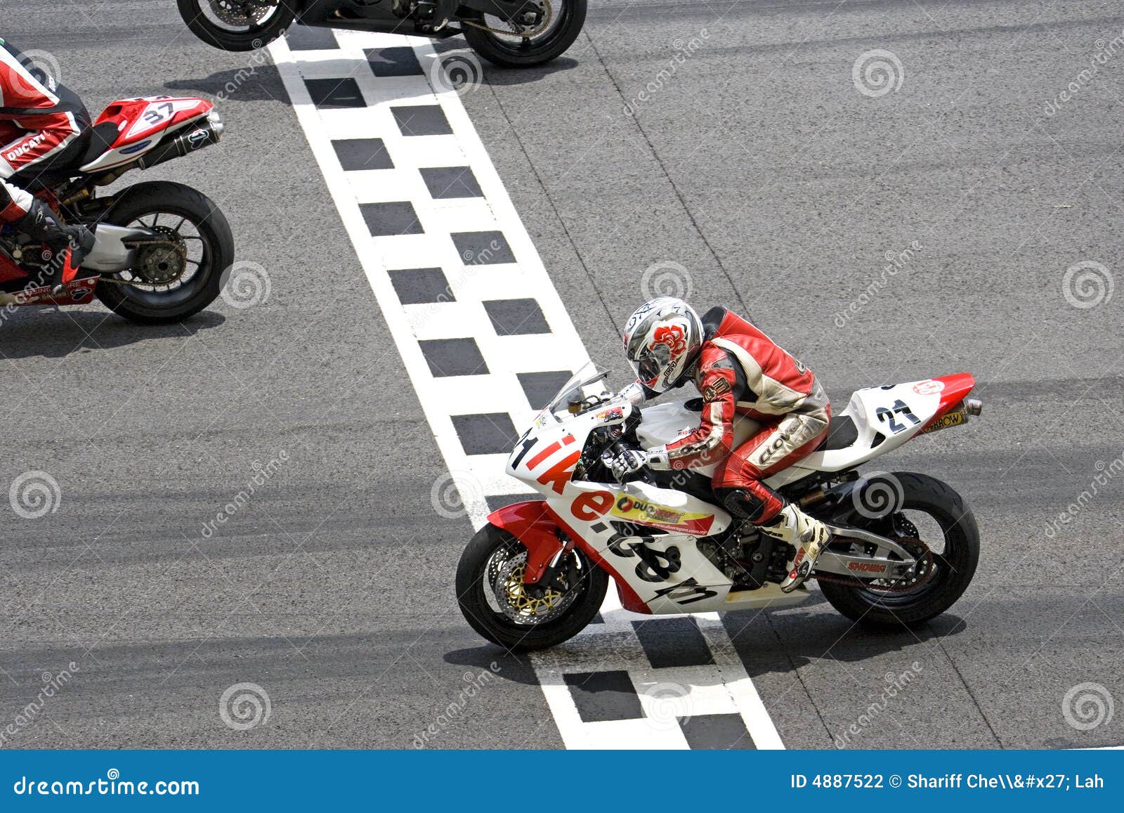Racing motorbikes editorial photography. Image of side - 4887522