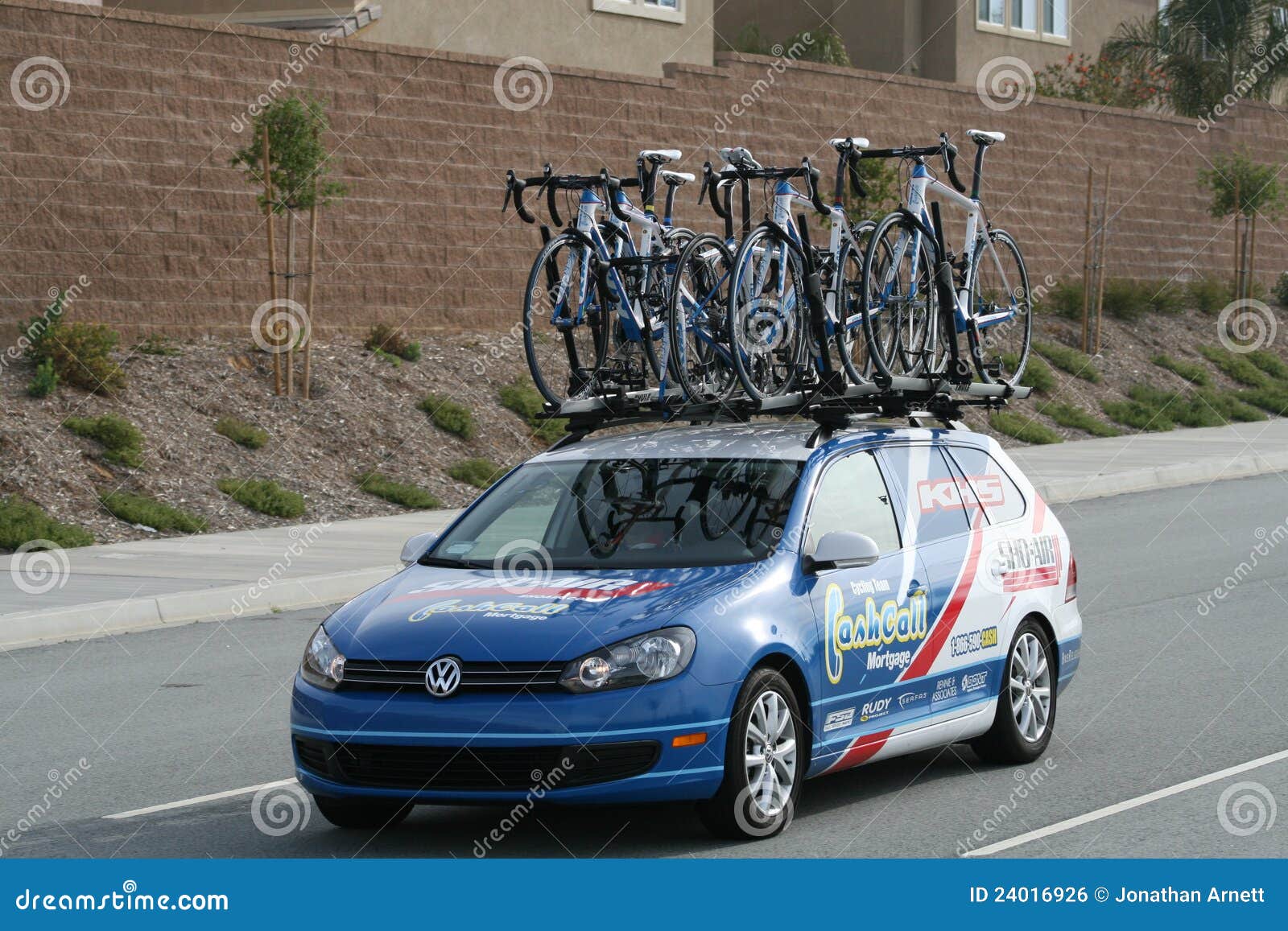 Racing Support Vehicle editorial photo. Image of classic - 24016926