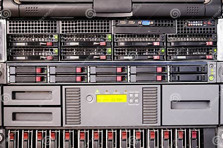 Rack Mount Server Front View Stock Image - Image of black, disk: 21504353