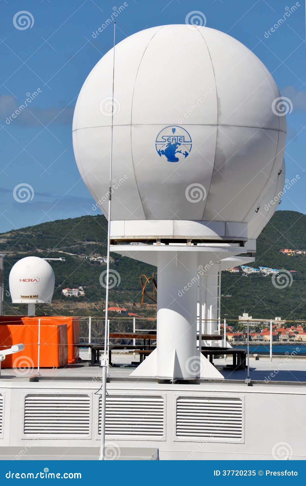 Radar antenna editorial image. Image of airwaves, data - 37720235