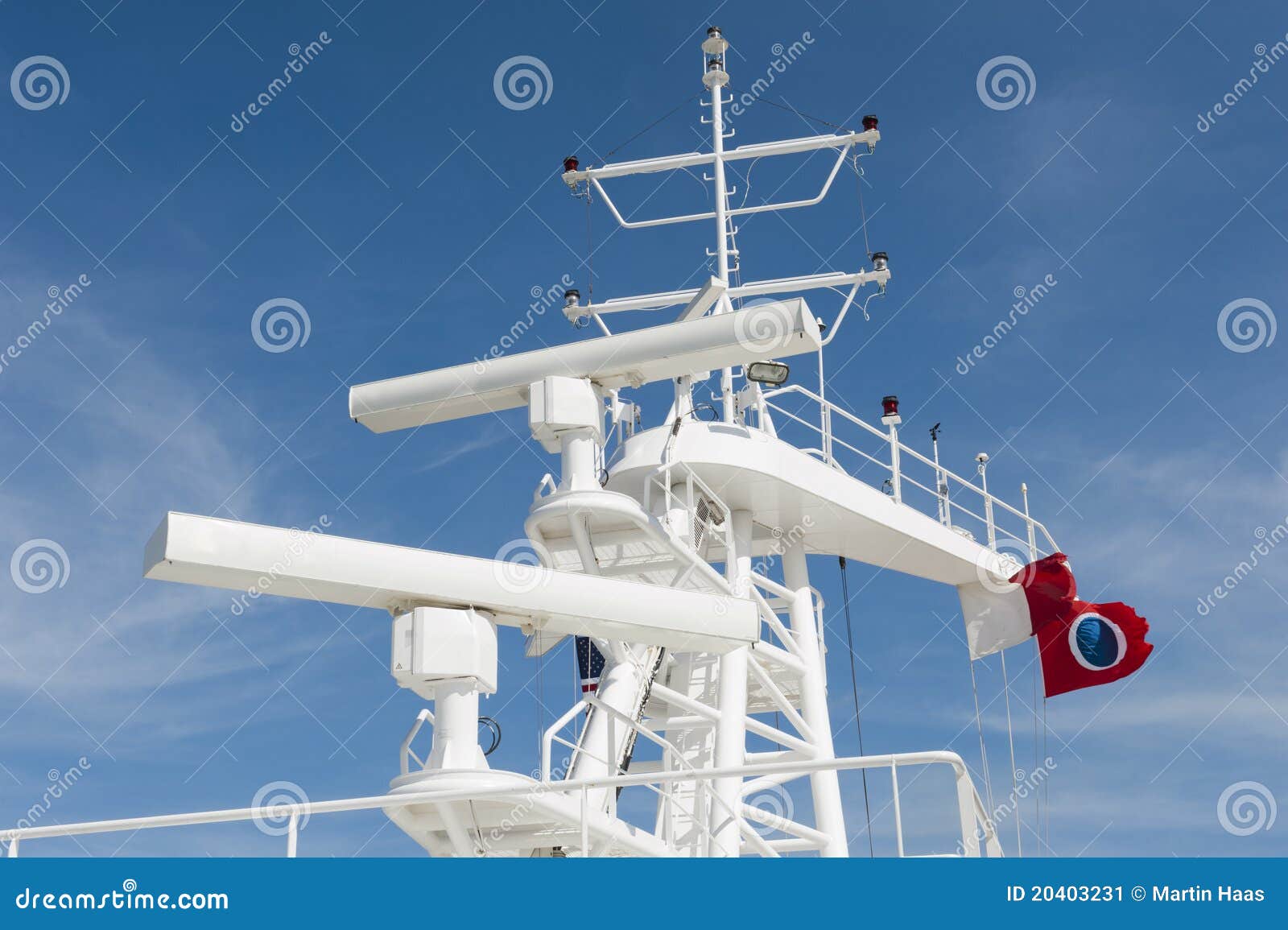 Radar Del Barco De Cruceros Imagen de archivo - Imagen de estados, azul ...
