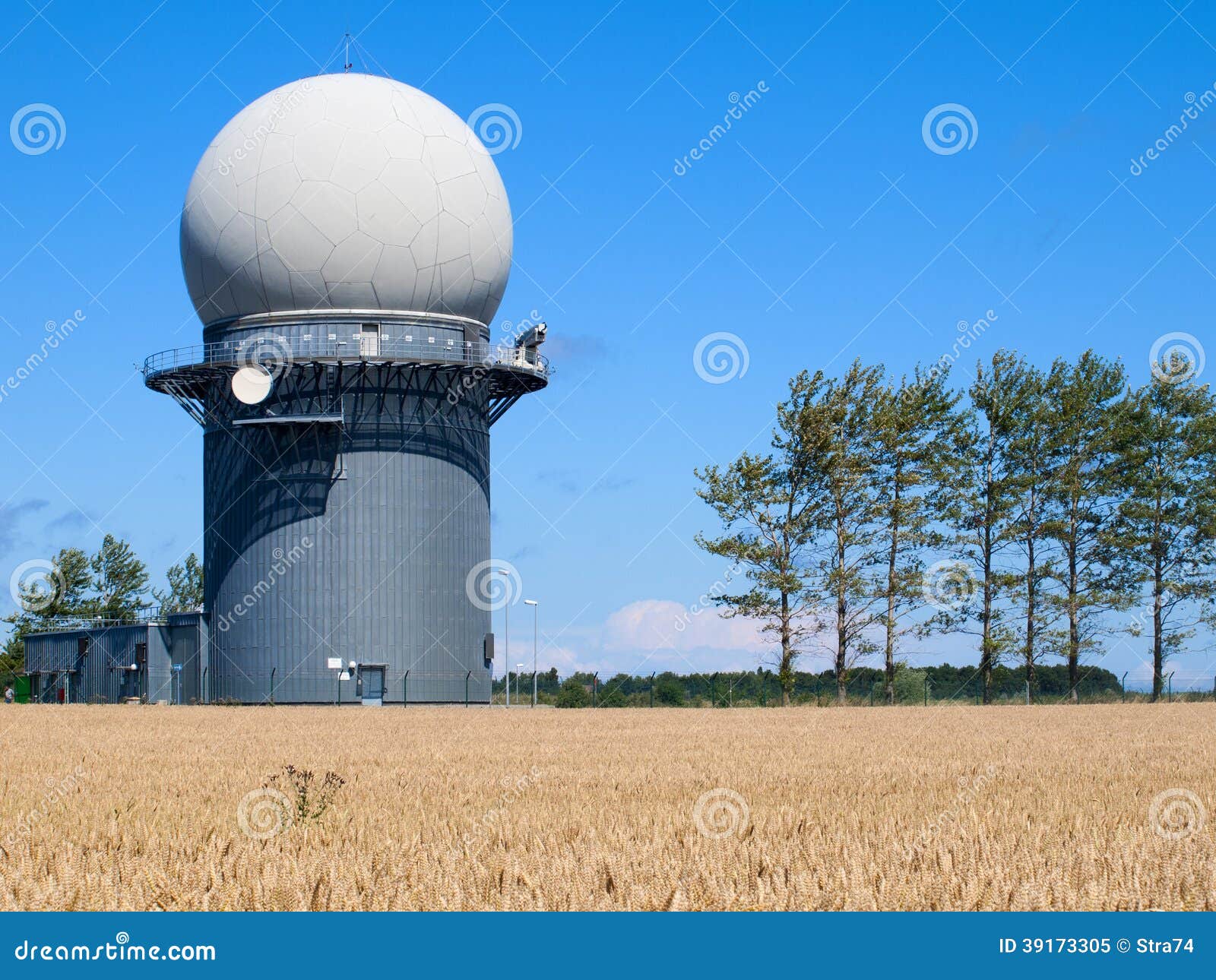 Radar installation stock image. Image of contrast, radar - 39173305