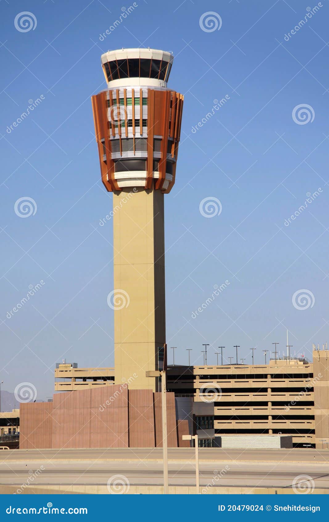 Radar tracking tower stock photo. Image of runway, arrival - 20479024
