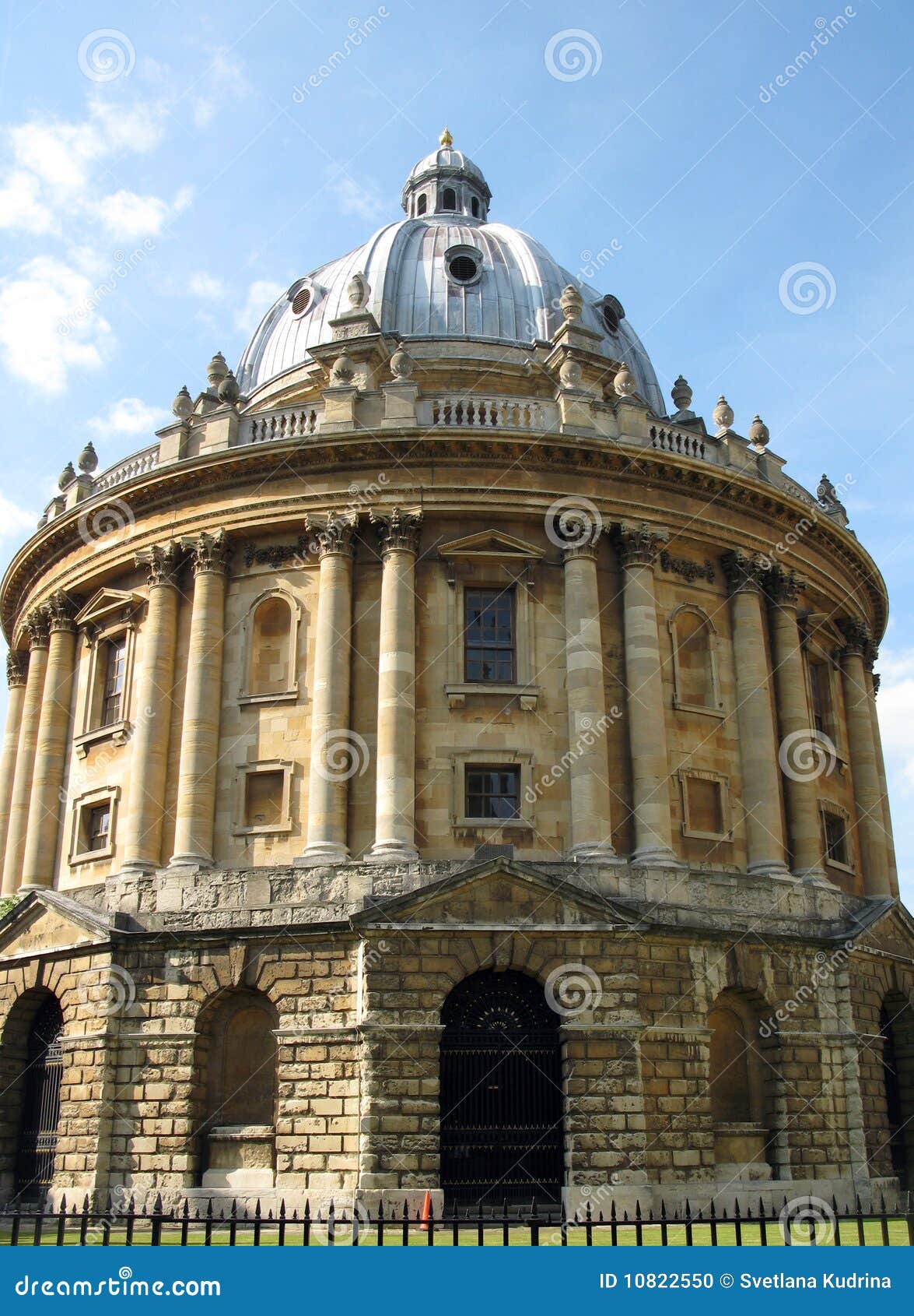 Radcliffe Library stock photo. Image of camera, 1757 - 10822550