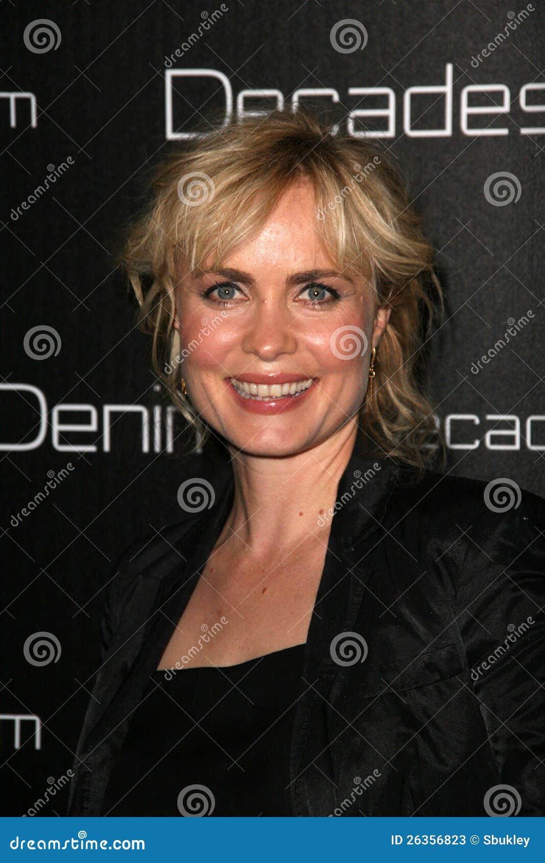 Radha Mitchell editorial stock photo. Image of hills - 26356823
