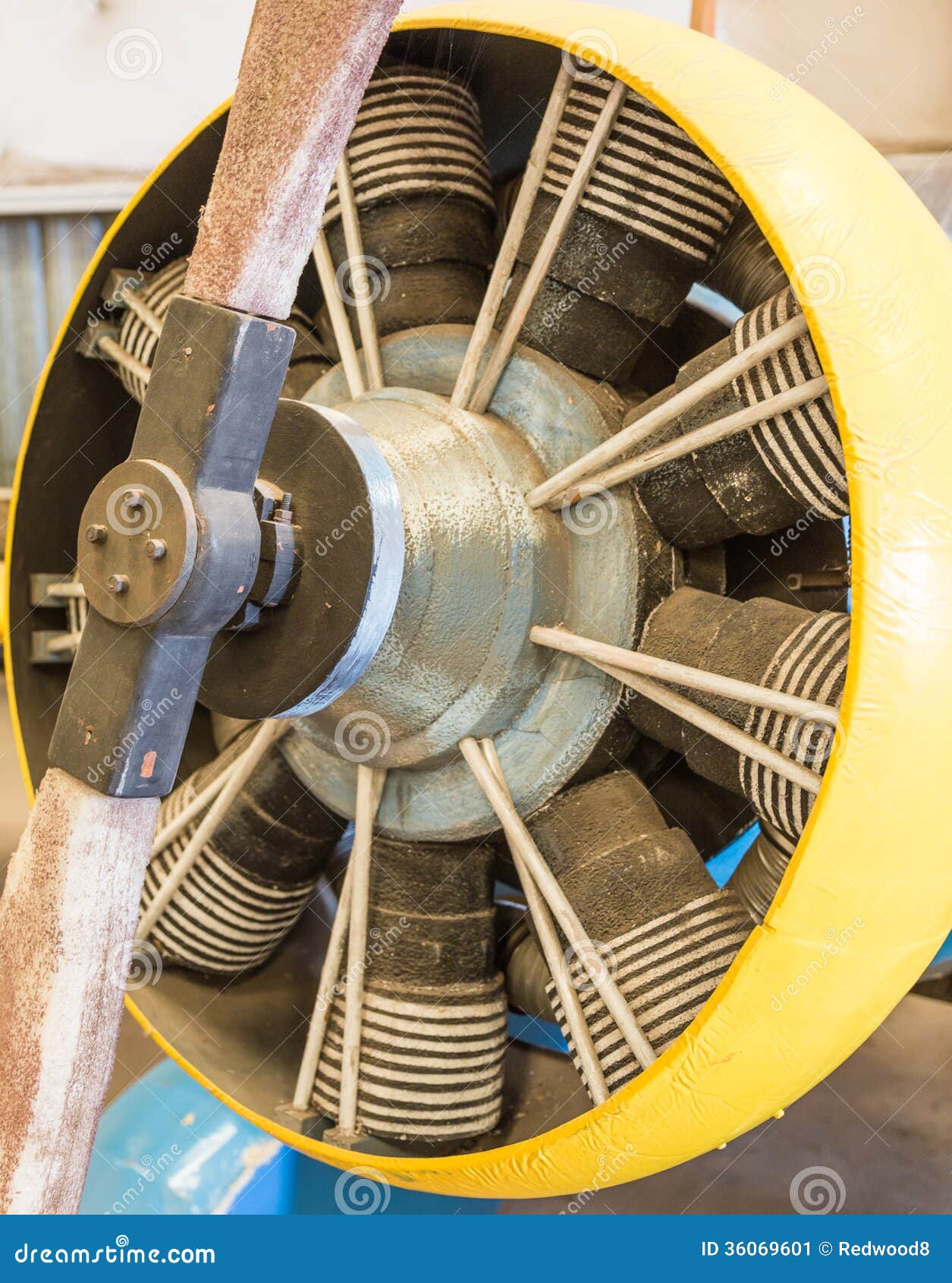 Radial Airplane Engine editorial photo. Image of engine - 36069601